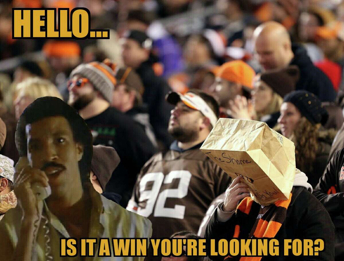 NFL memes mock referees in Texans' loss