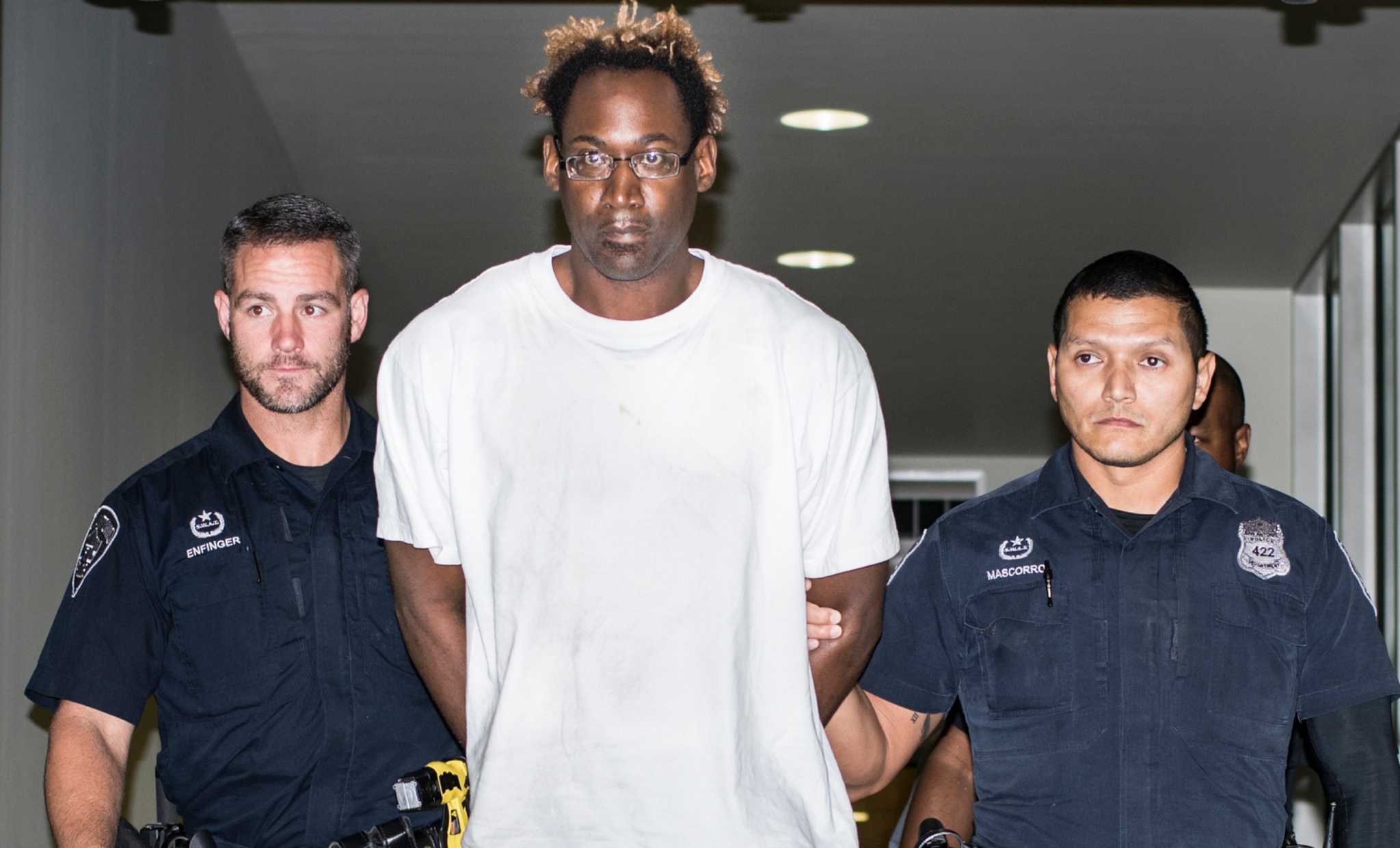 San Antonio man charged in killing of police detective