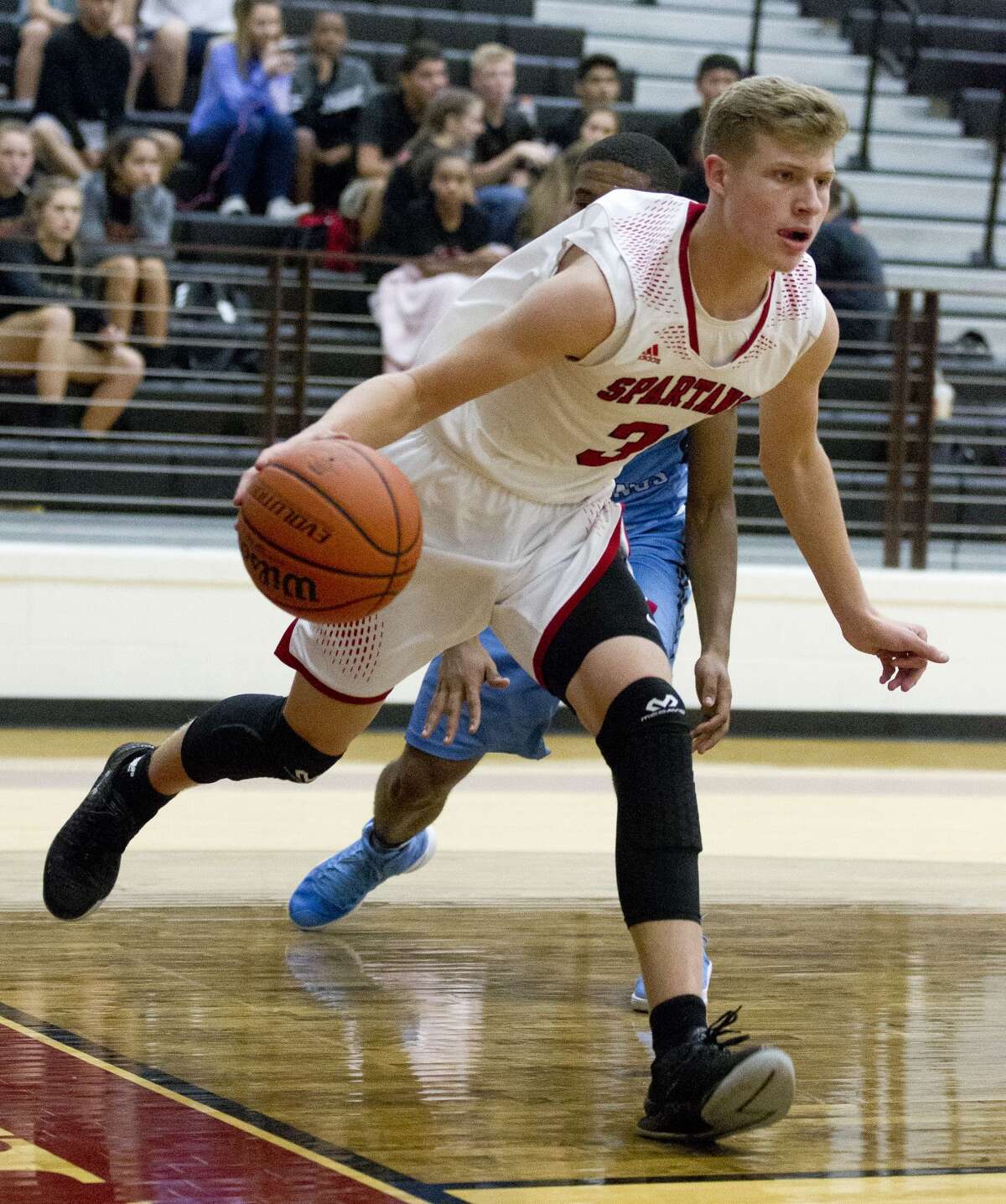 BOYS HOOPS: Off a tournament title, Porter nets another win over Aldine