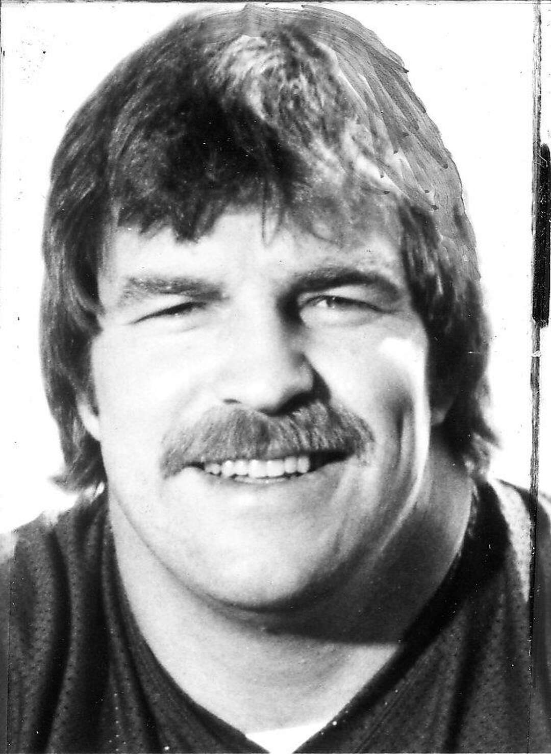 Former 49ers tackle Keith Fahnhorst dies at 66