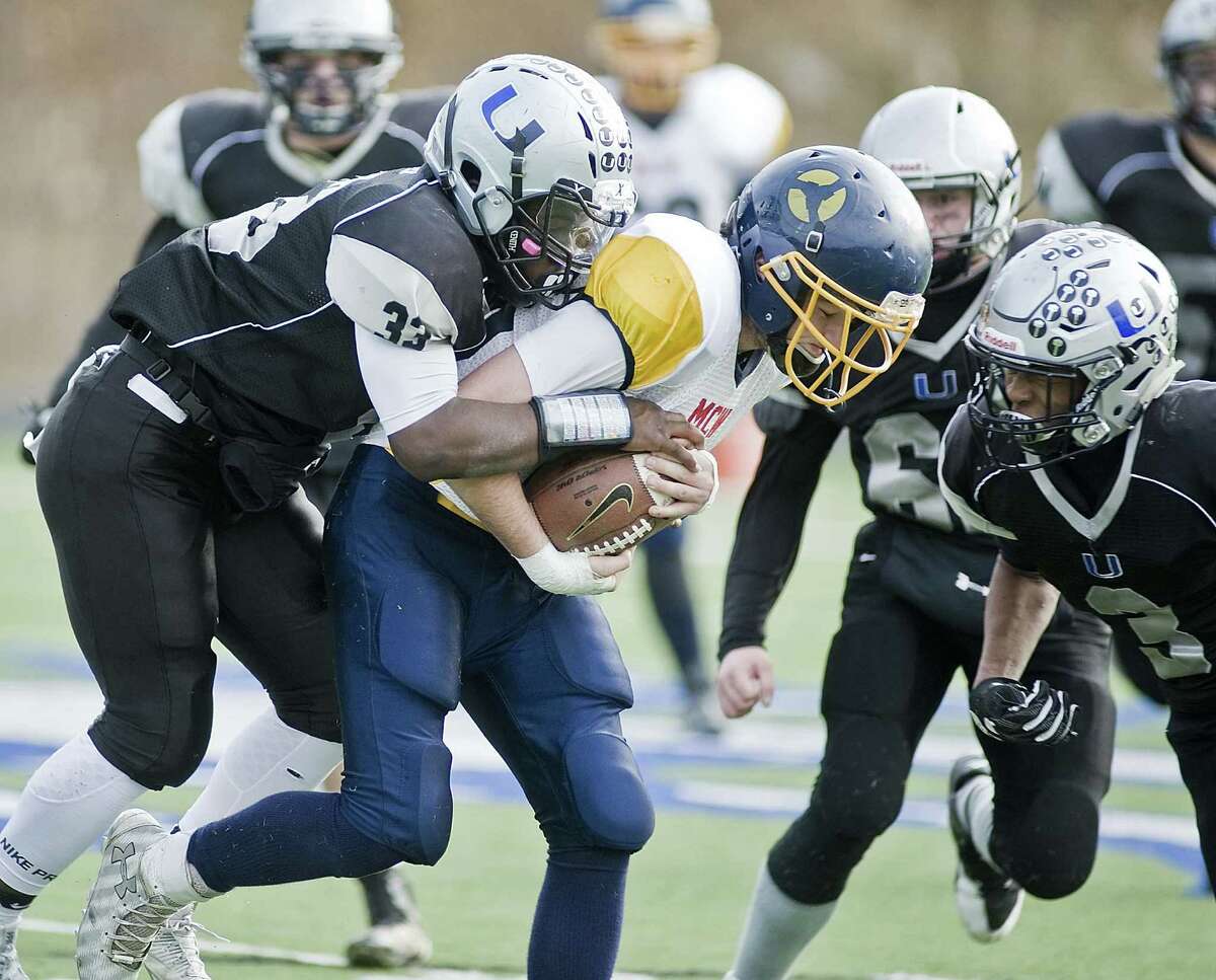 ATI cruises to Thanksgiving victory