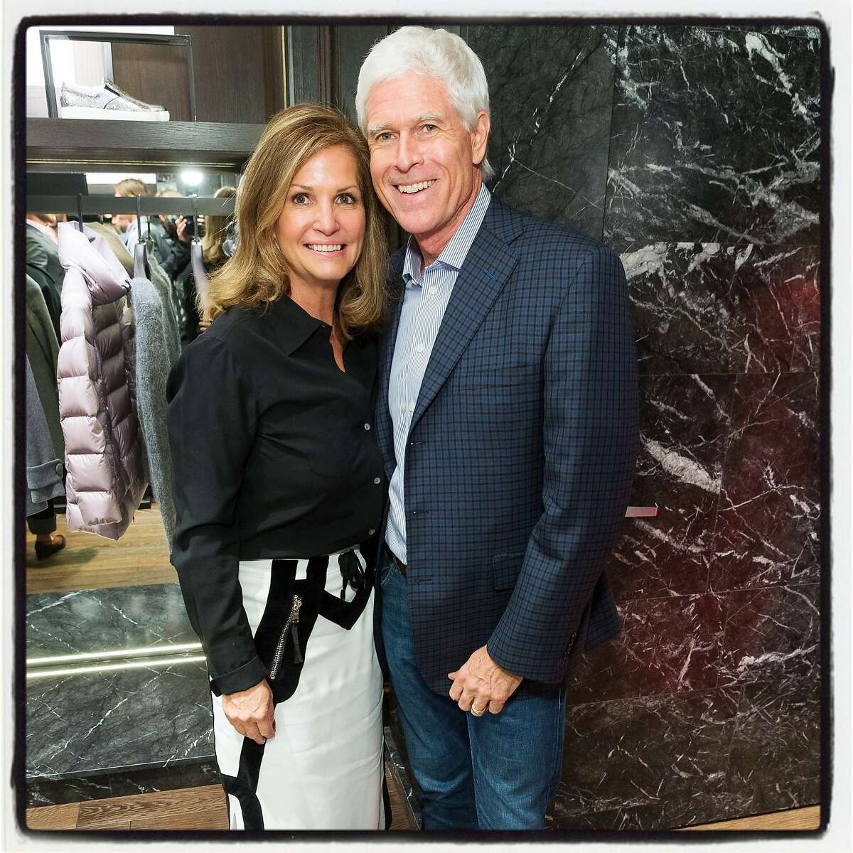 A holiday crop of shopping pop-up ops