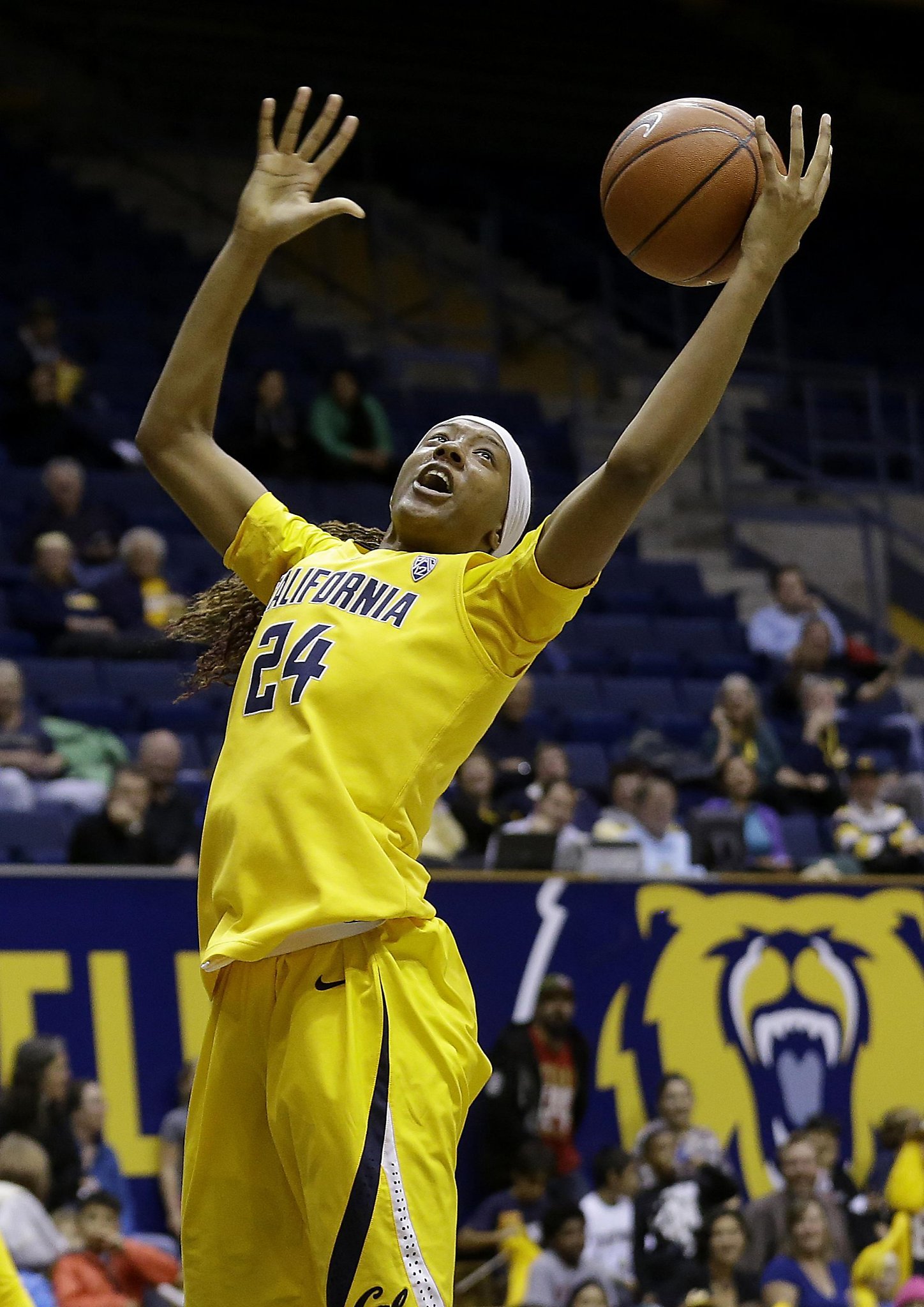 Do-it-all game makes Range invaluable to Cal women