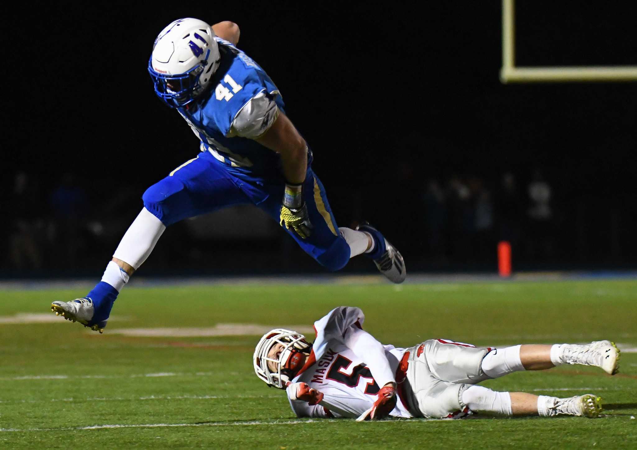 Breaking down the state football playoffs