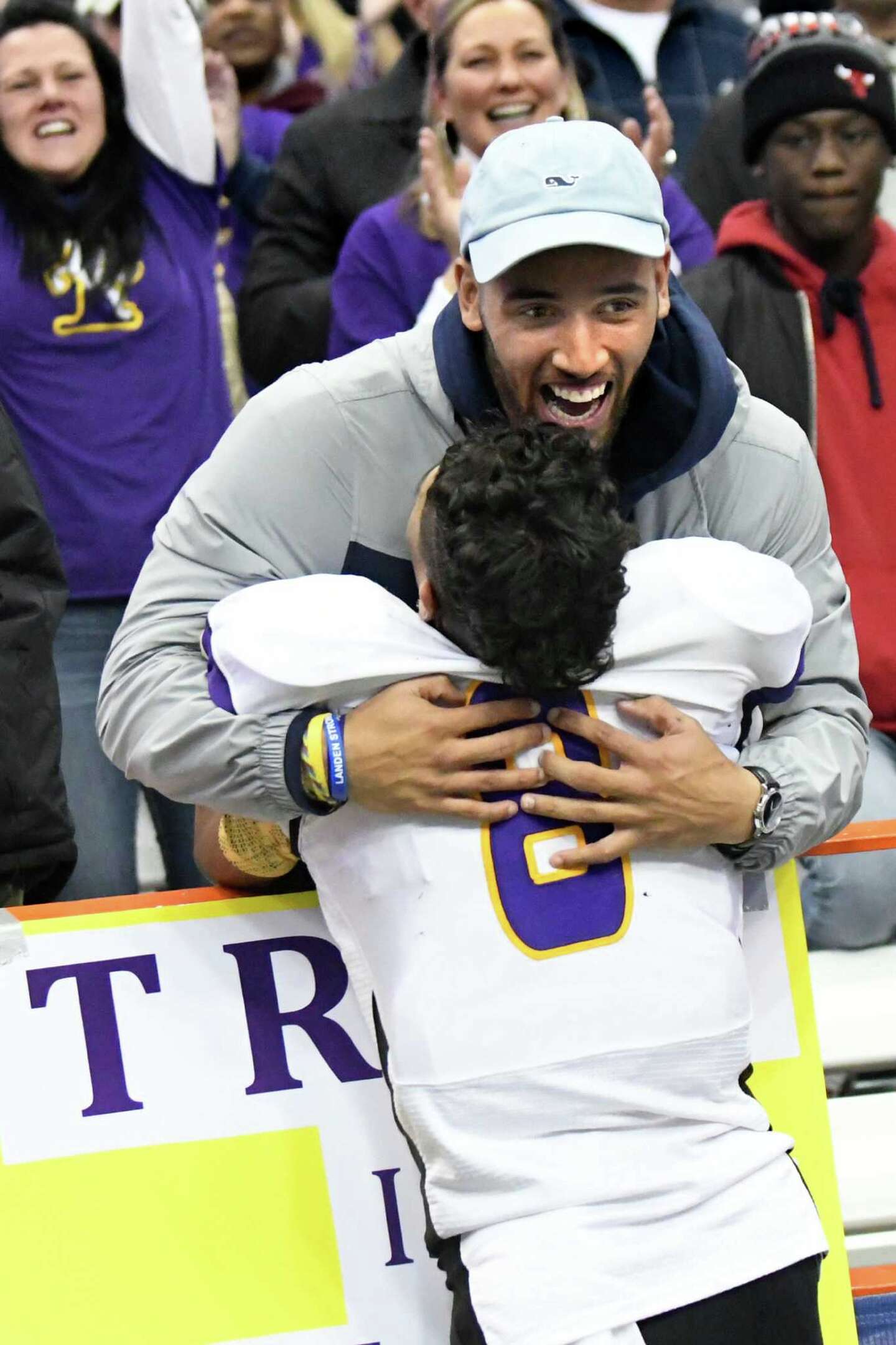 Troy High captures state football championship