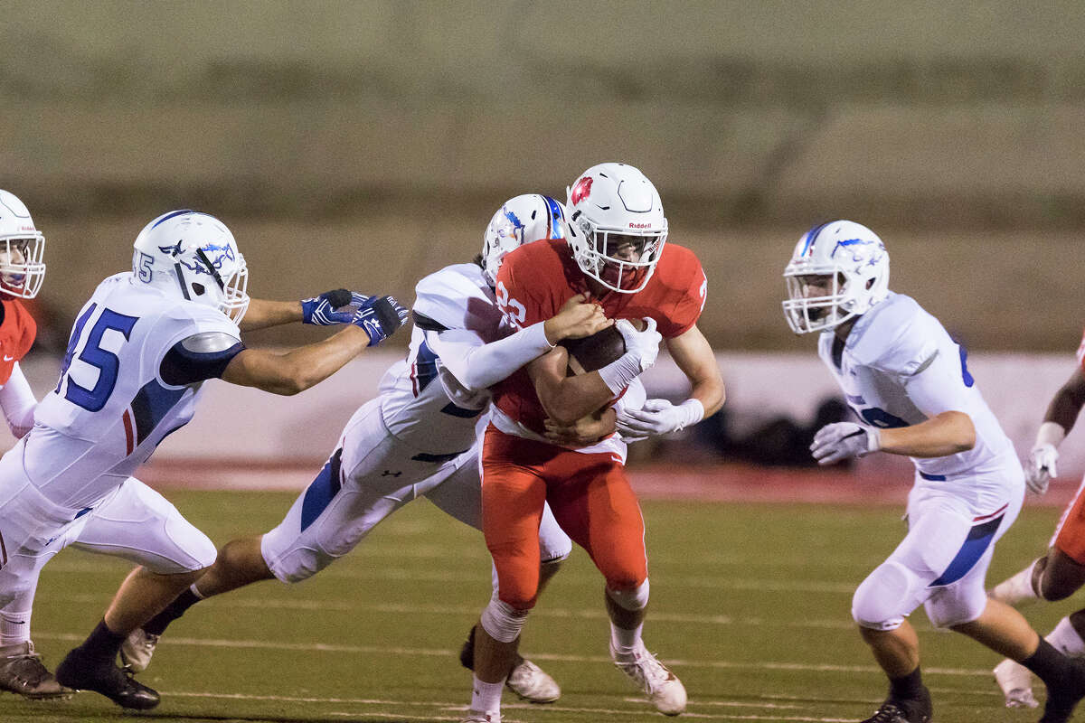HS FOOTBALL: Grapevine Faith edges MCS to reach state title game