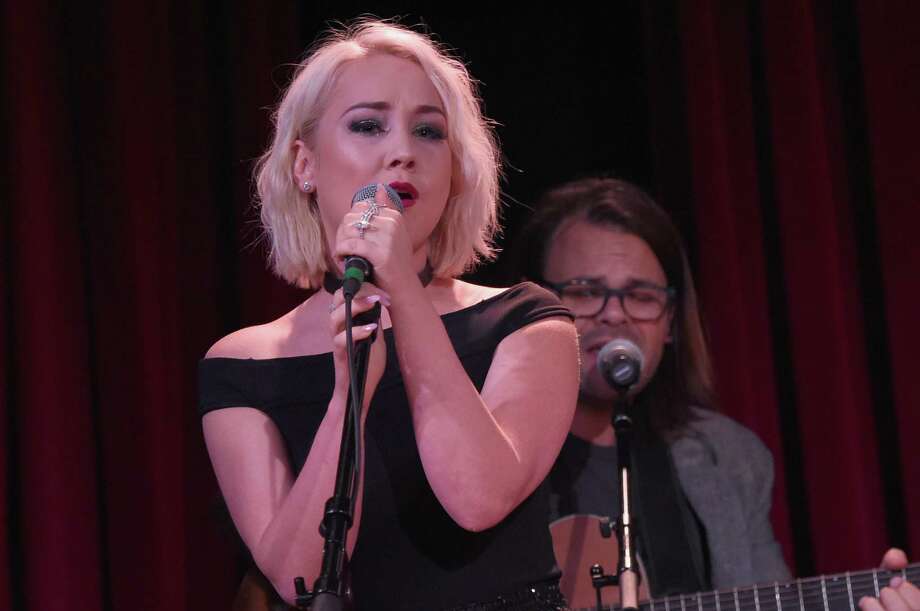 Baytown's RaeLynn added to Houston holiday lineup - Houston Chronicle