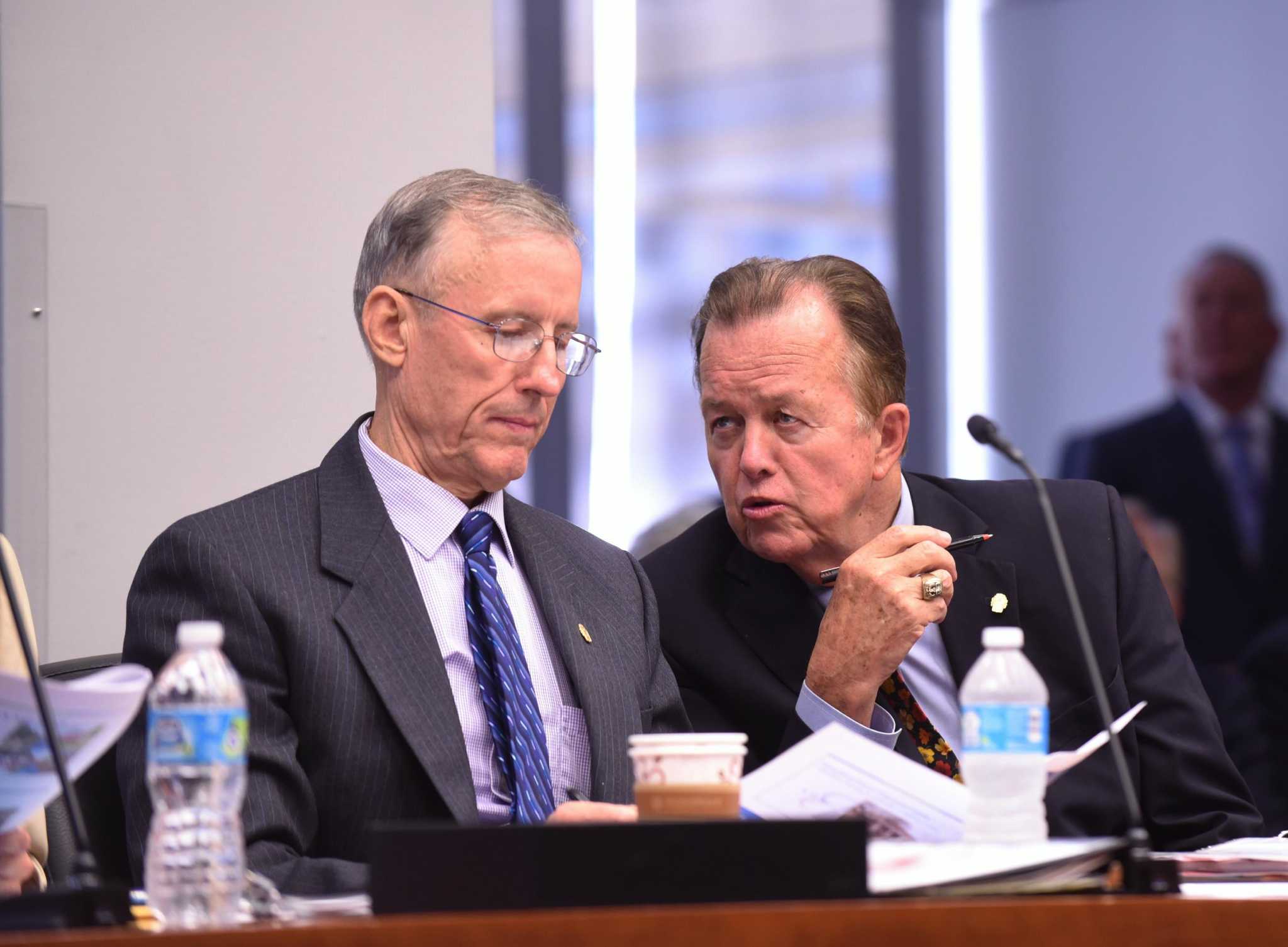 No re-election campaign for Krier