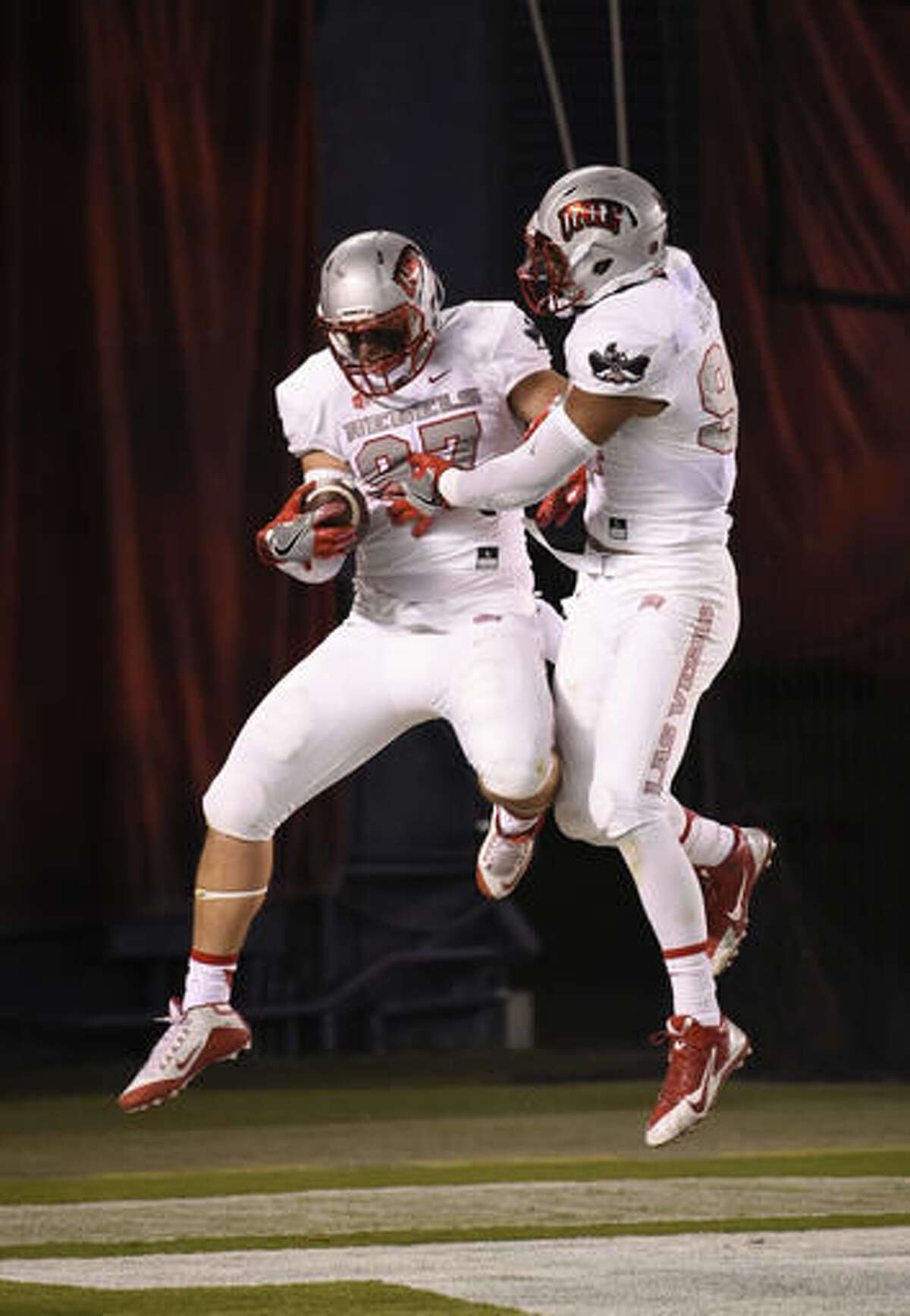 Pumphrey, Penny lead San Diego State over UNLV 26-7