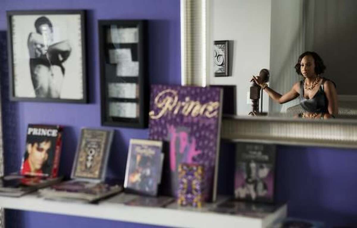 Nearly 6 months later, Prince superfans still mourning