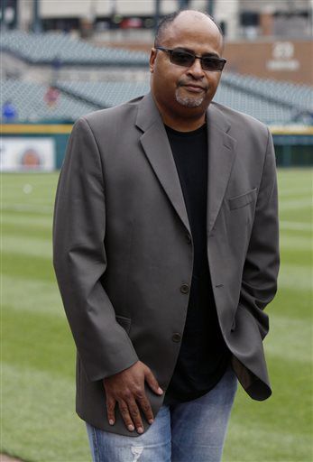 Drew Sharp, longtime Detroit sports columnist, dies at 56