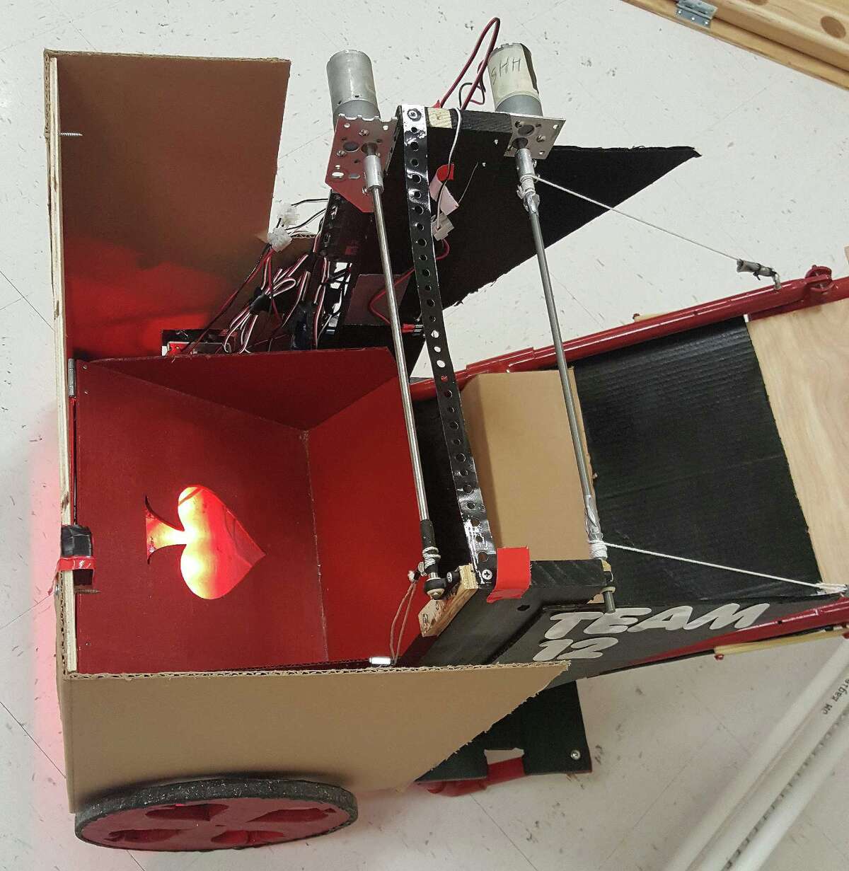 Porter High engineering students design crop-harvesting robot