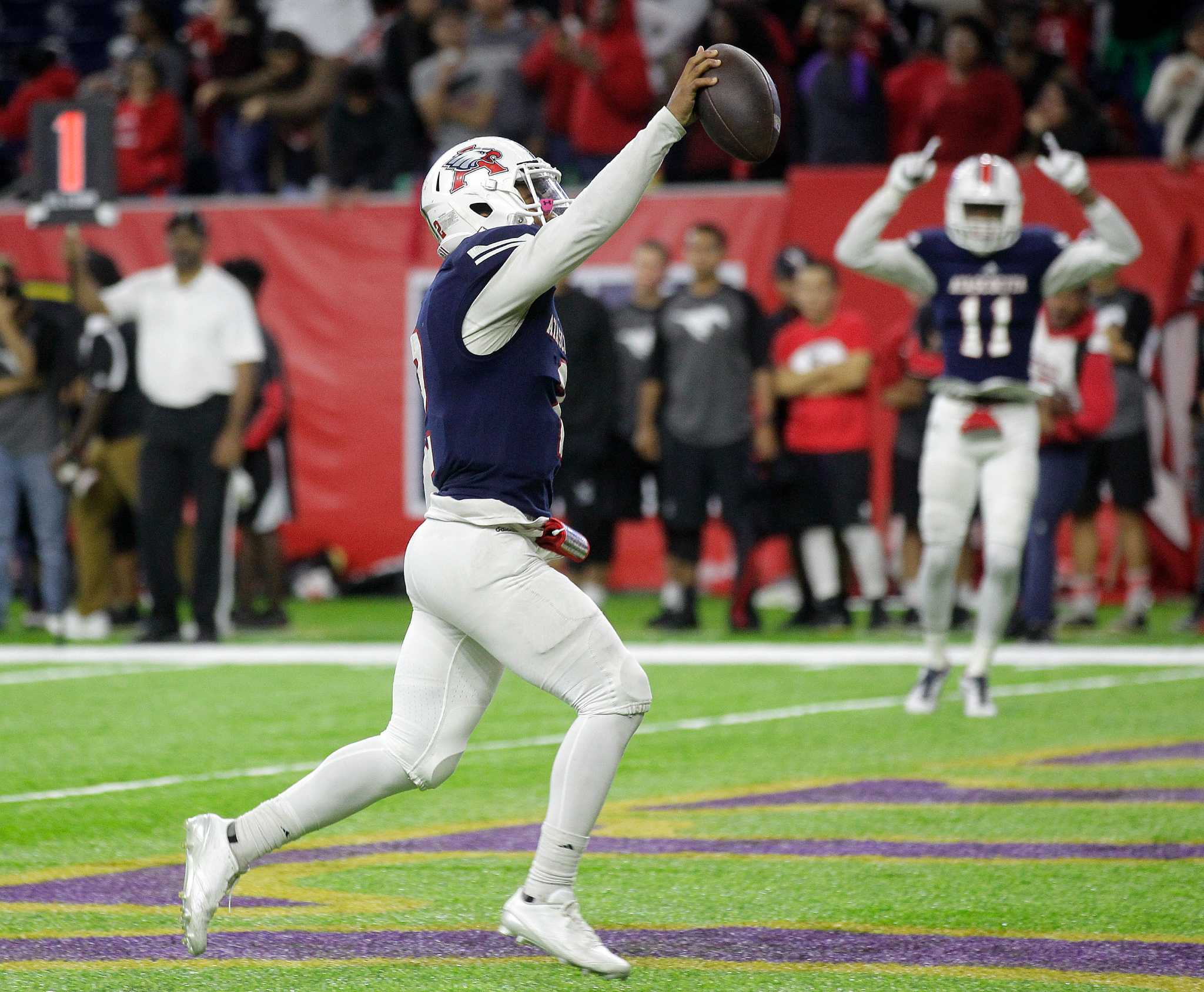 Daveon Boyd powers Atascocita over North Shore in overtime