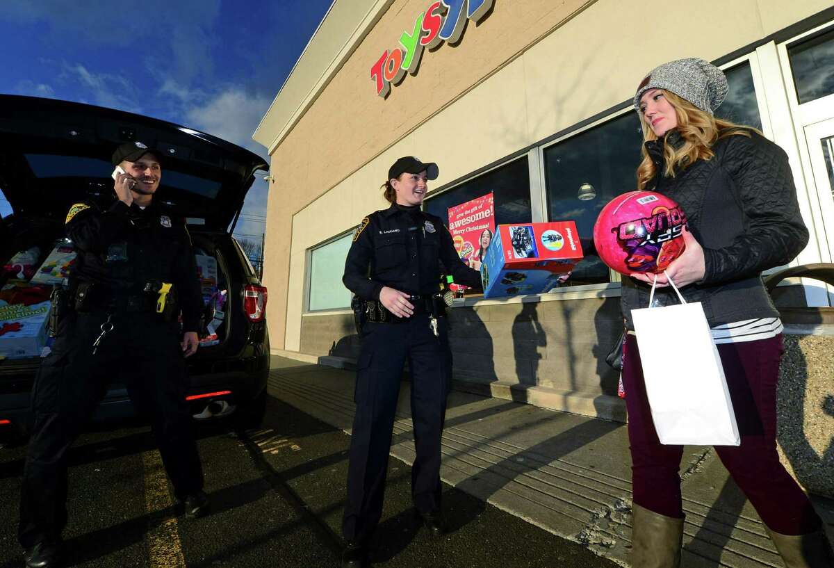 Norwalk police hold Stuff-A-Cruiser event