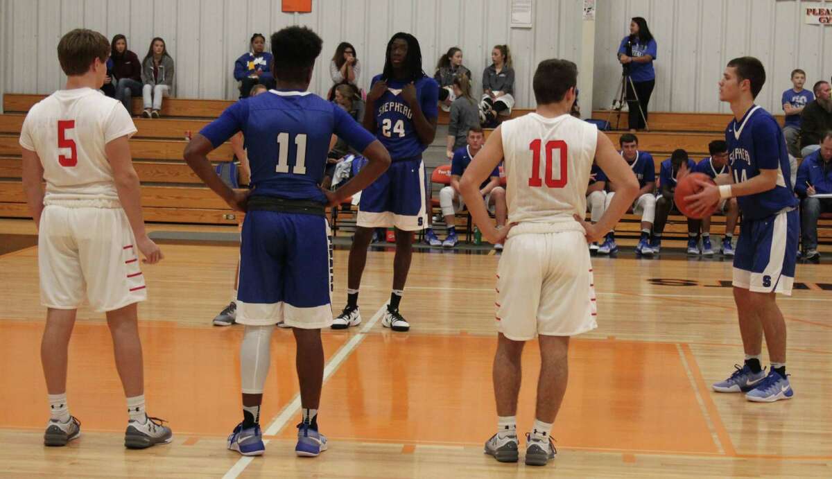 Shepherd Pirates win Goodrich ISD tournament