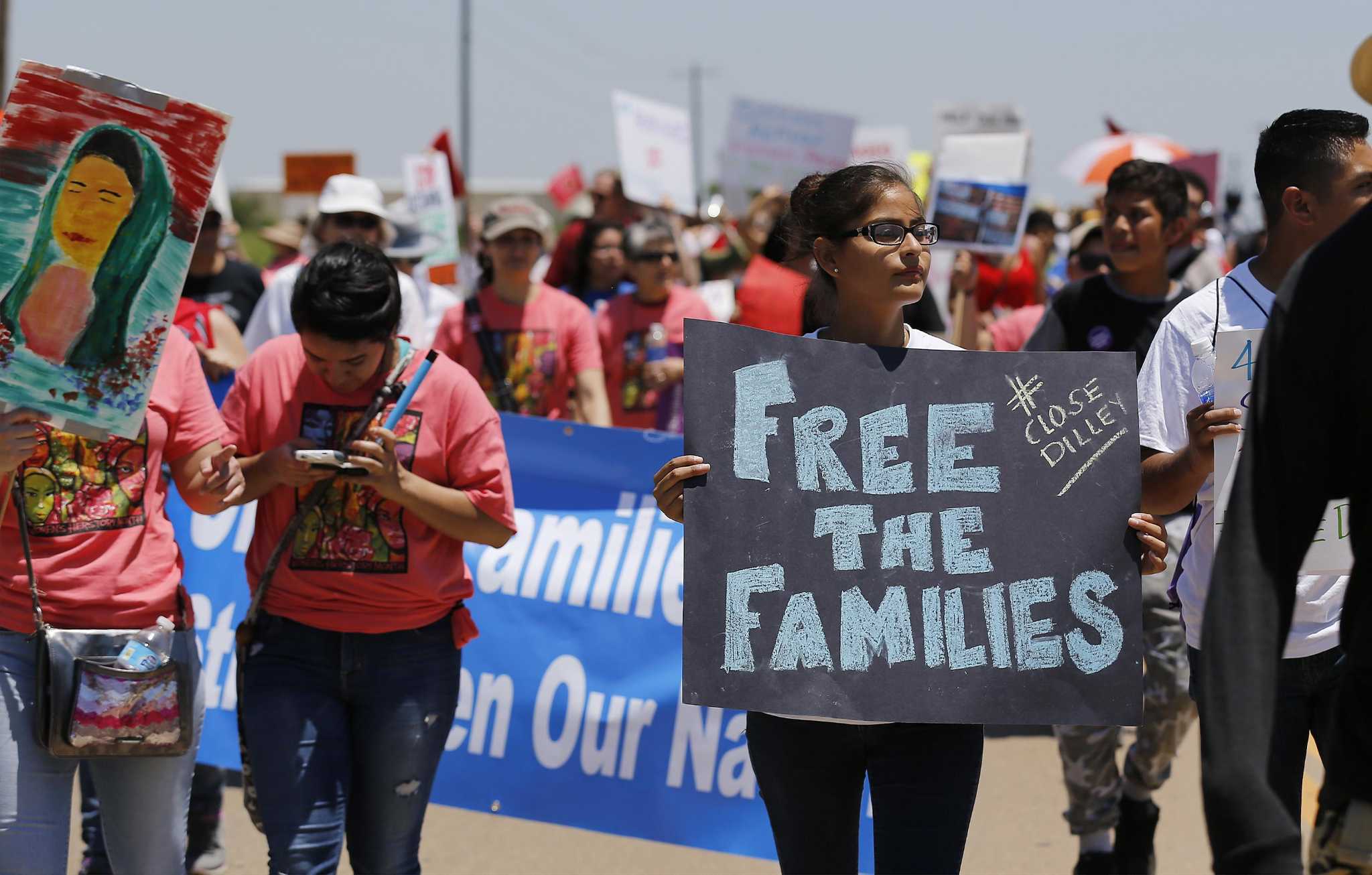 Immigrant families released from detention overwhelm local aid workers