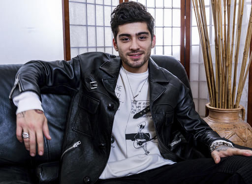 In book, Zayn opens up about eating disorder, 1D, anxiety