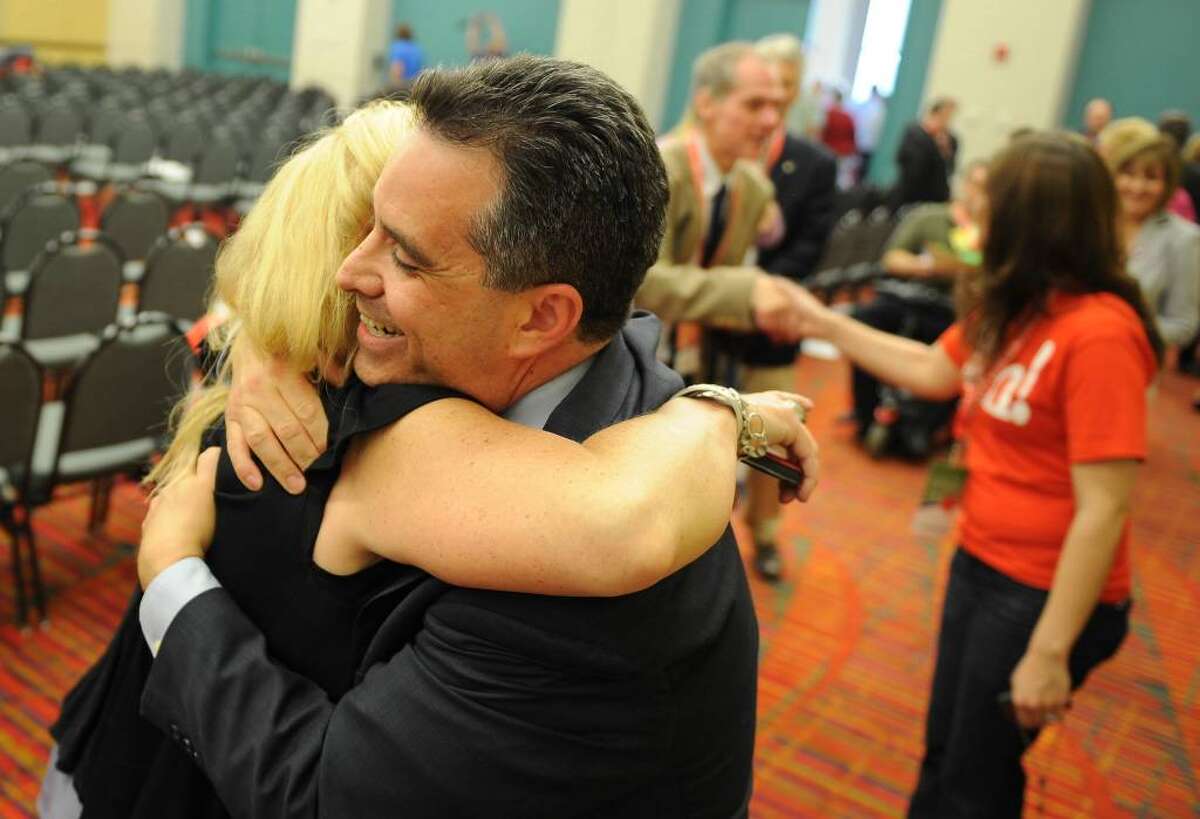 McMahon wins GOP endorsement