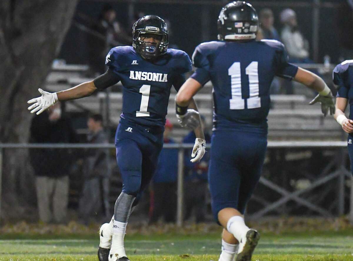 Ansonia, Dobbs advance to S final