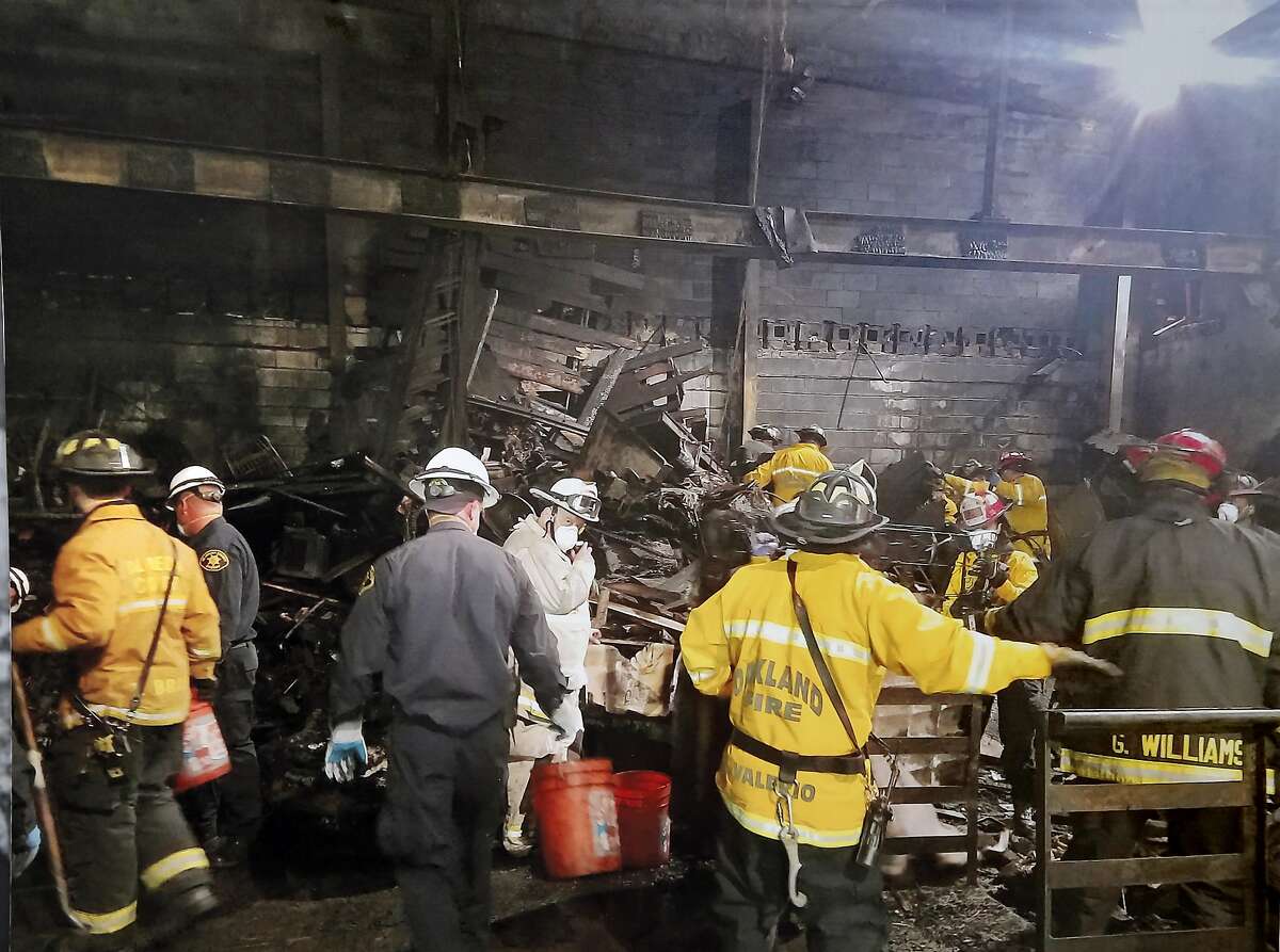 ‘Like a horror movie’: woman told Ghost Ship guests to stay in burning ...