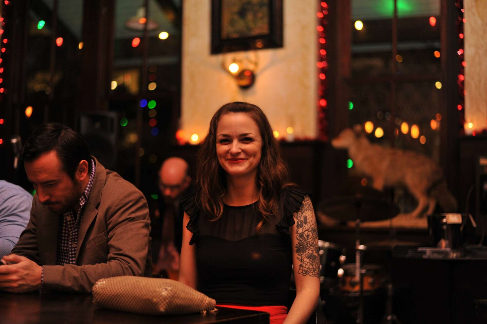 Vintage photo gives glimpse inside the Esquire Tavern in 1933