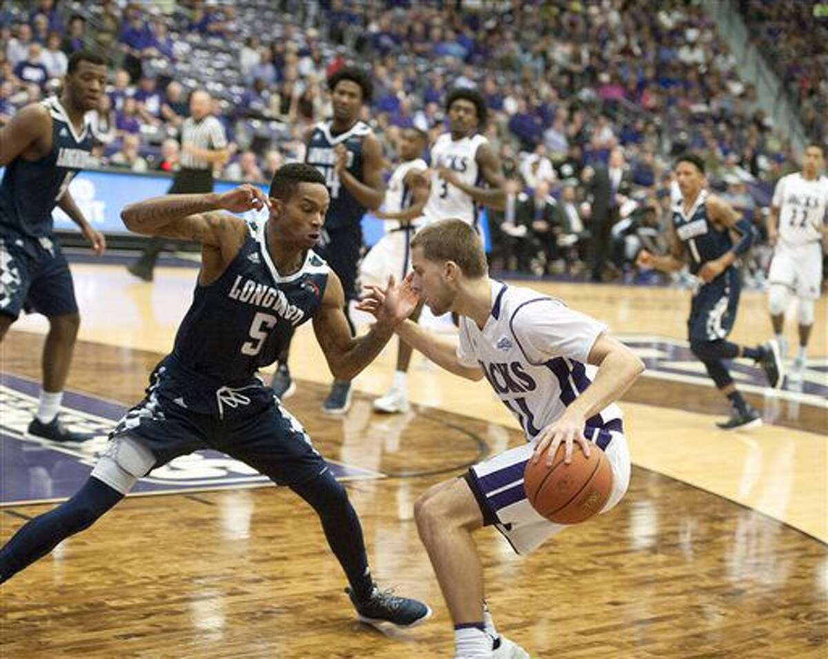 First-year coach Kyle Keller gets 1st victory with SFA