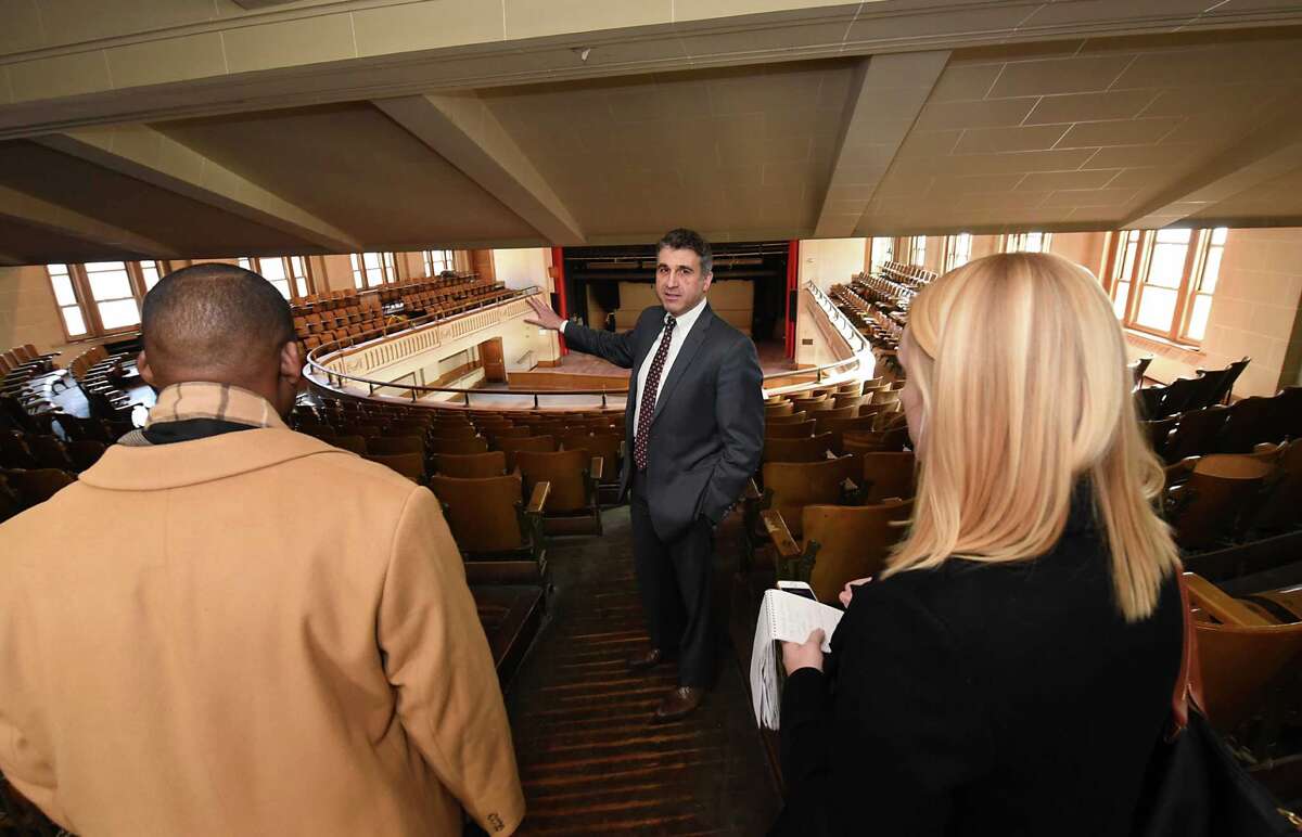 UAlbany offers tour of Schuyler Building