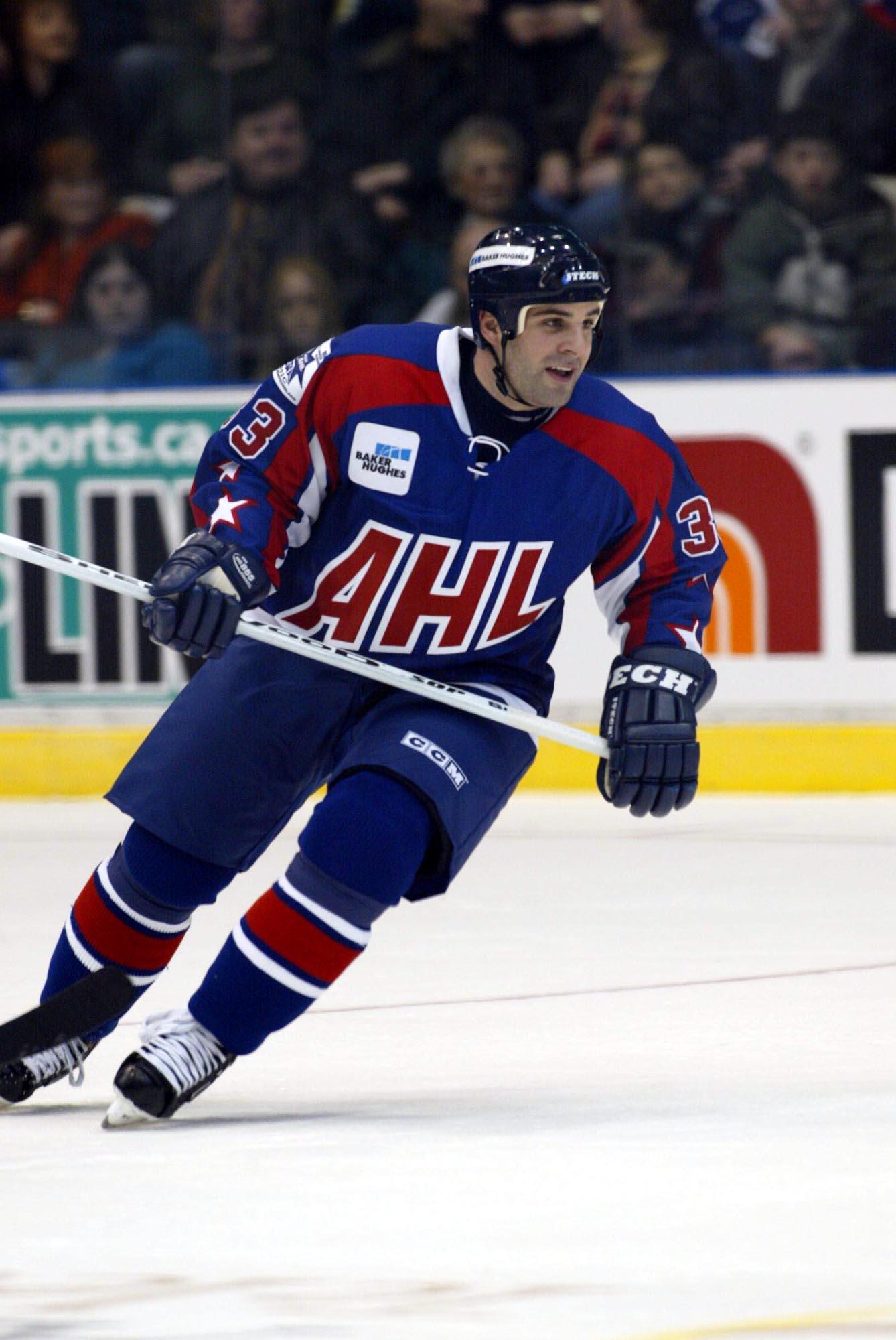 Boguniecki at home as Sound Tigers coaching constant