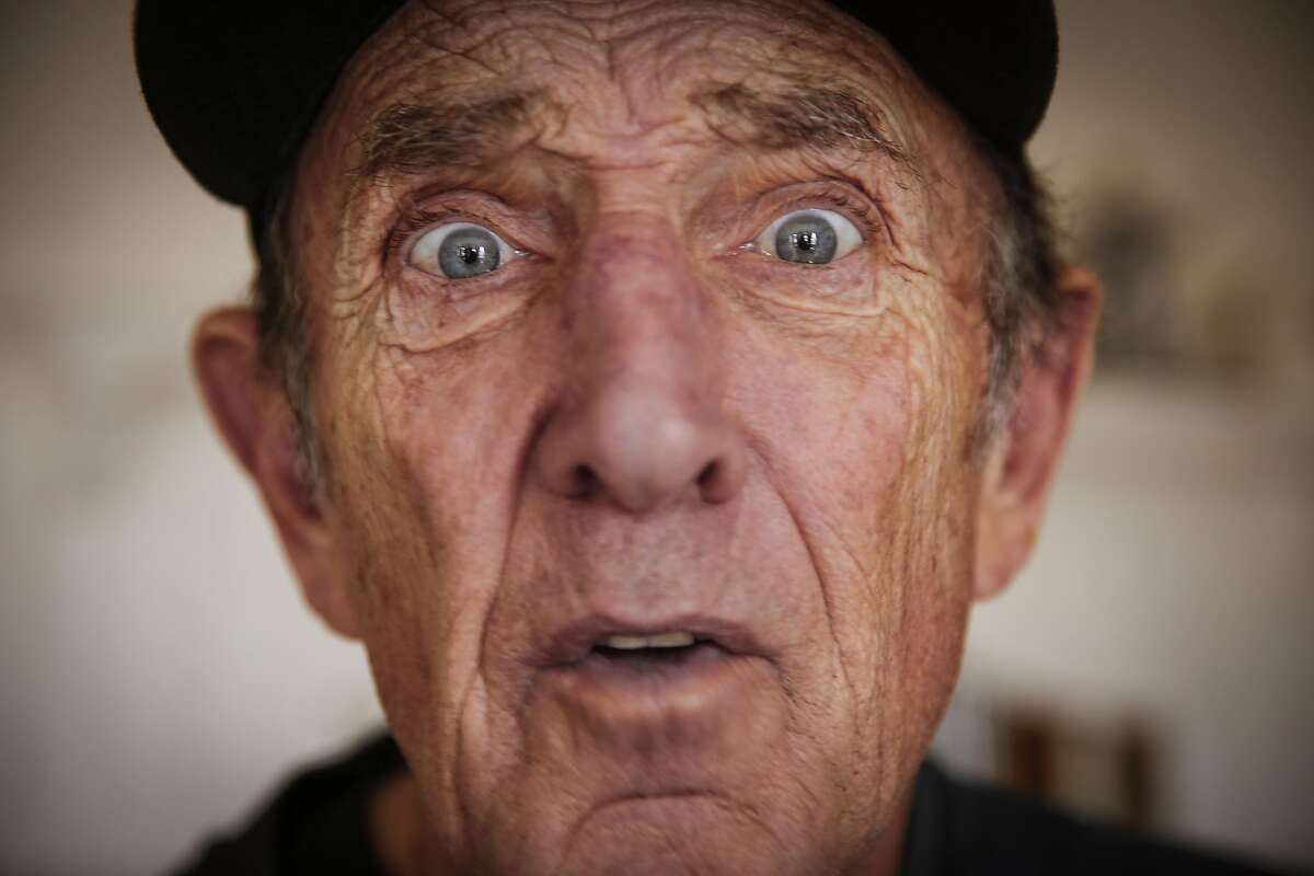 Top shots from legendary photographer of 49ers, A's, famed Bay Area ...