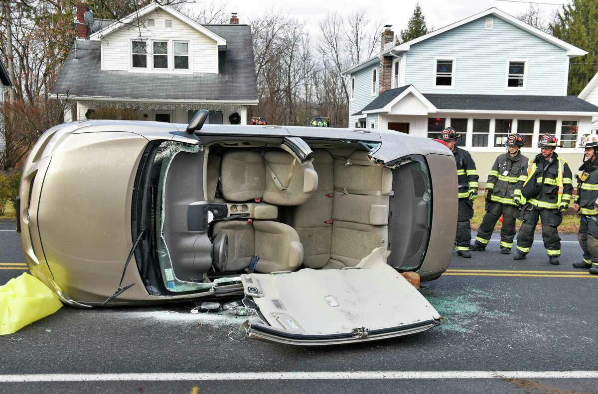 Car hits ramp, goes airborne in Colonie