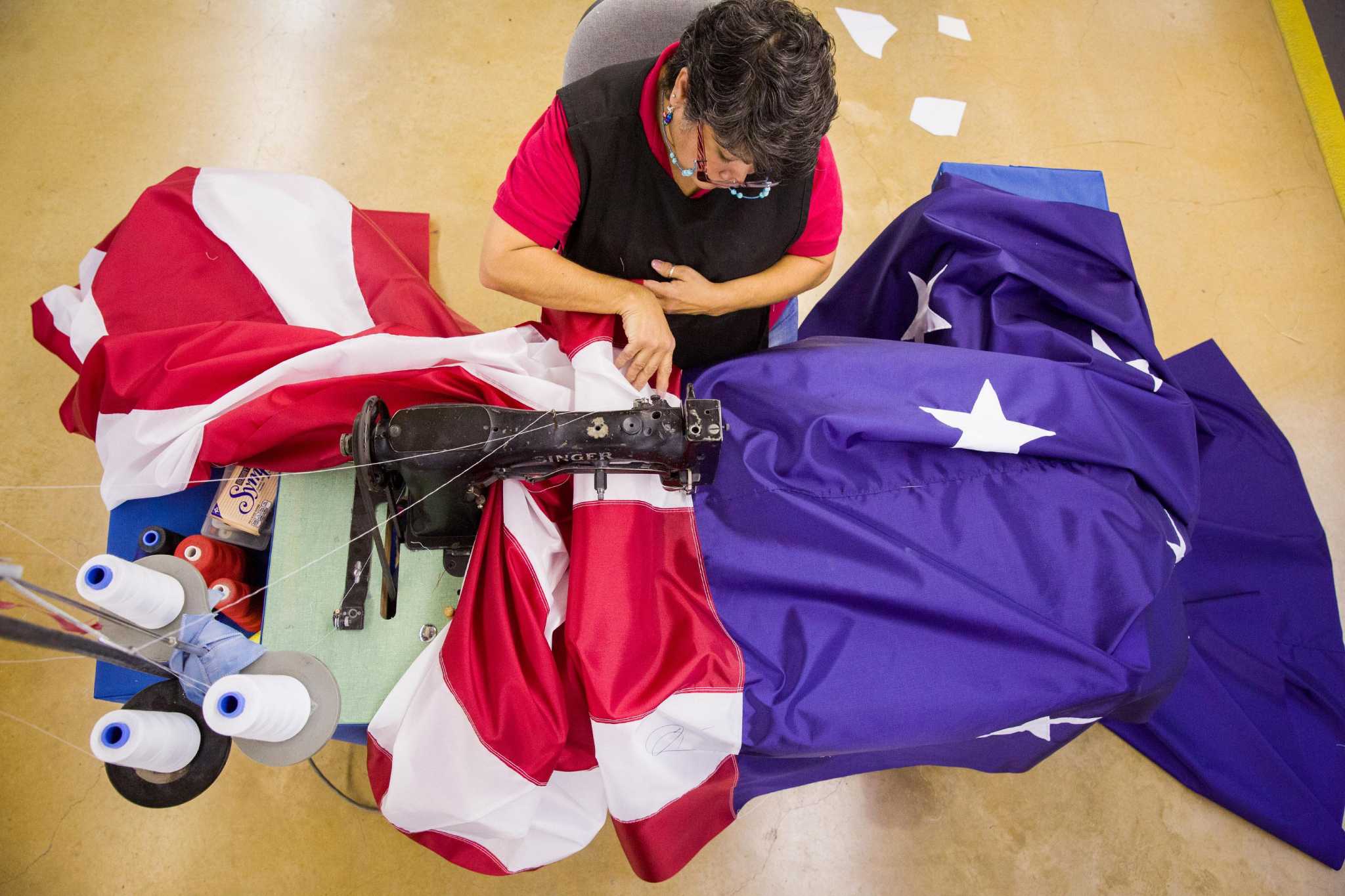 S.A. manufacturer makes U.S. Capitol inauguration flags