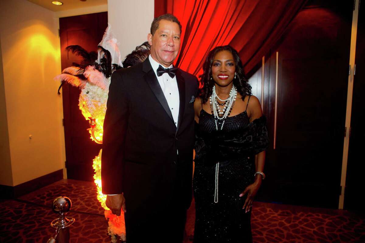 Houston Medical Forum gala toasts education, style