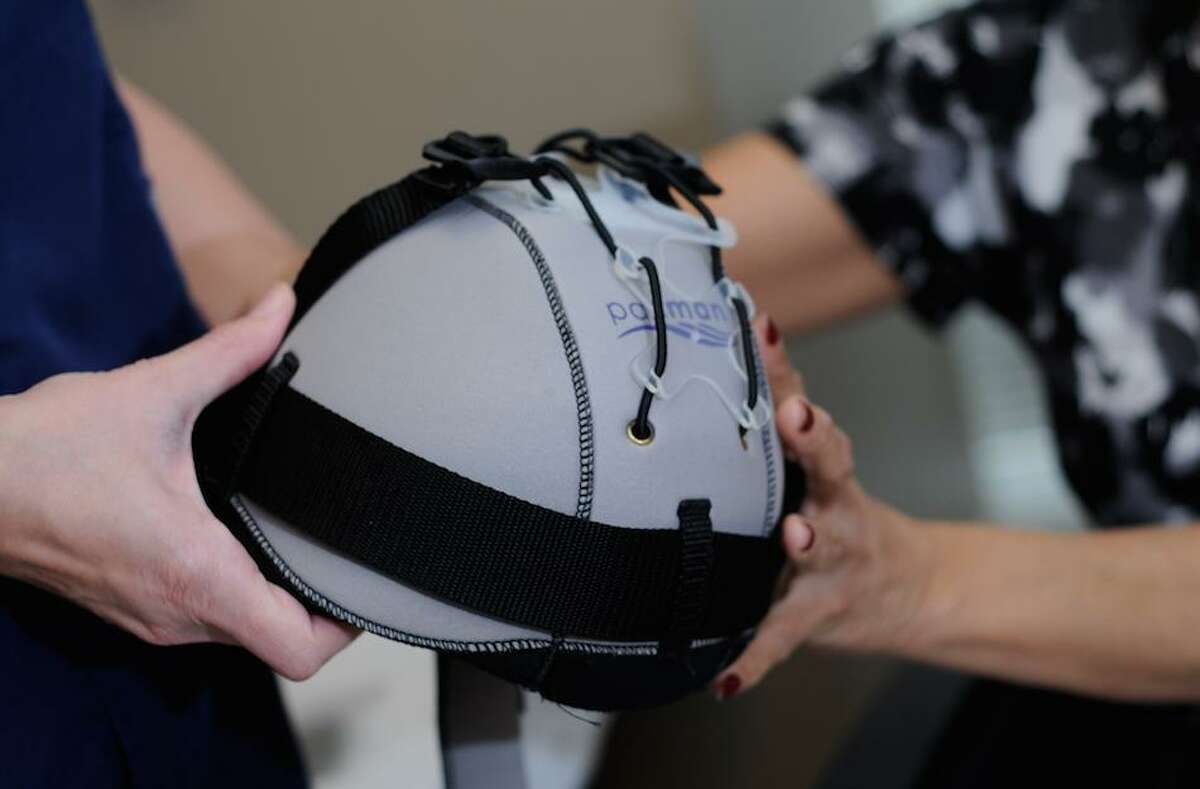 New ‘cool cap’ could help women keep their hair during chemotherapy