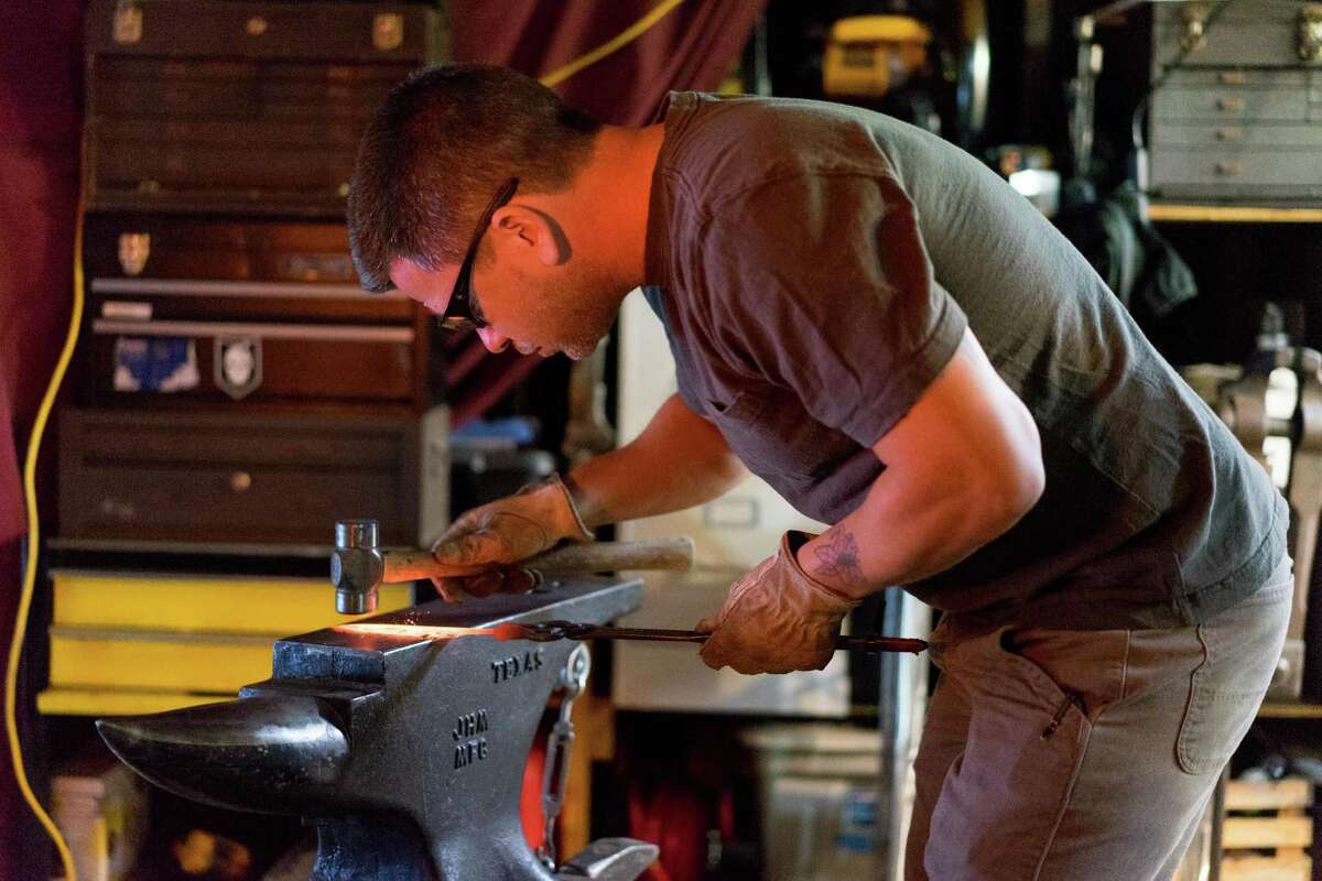 Meet Drew Hash, San Francisco’s chef-turned-knifemaker