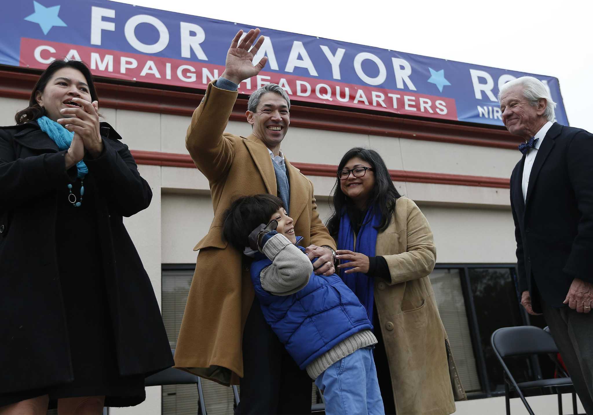 Nirenberg makes mayoral bid official