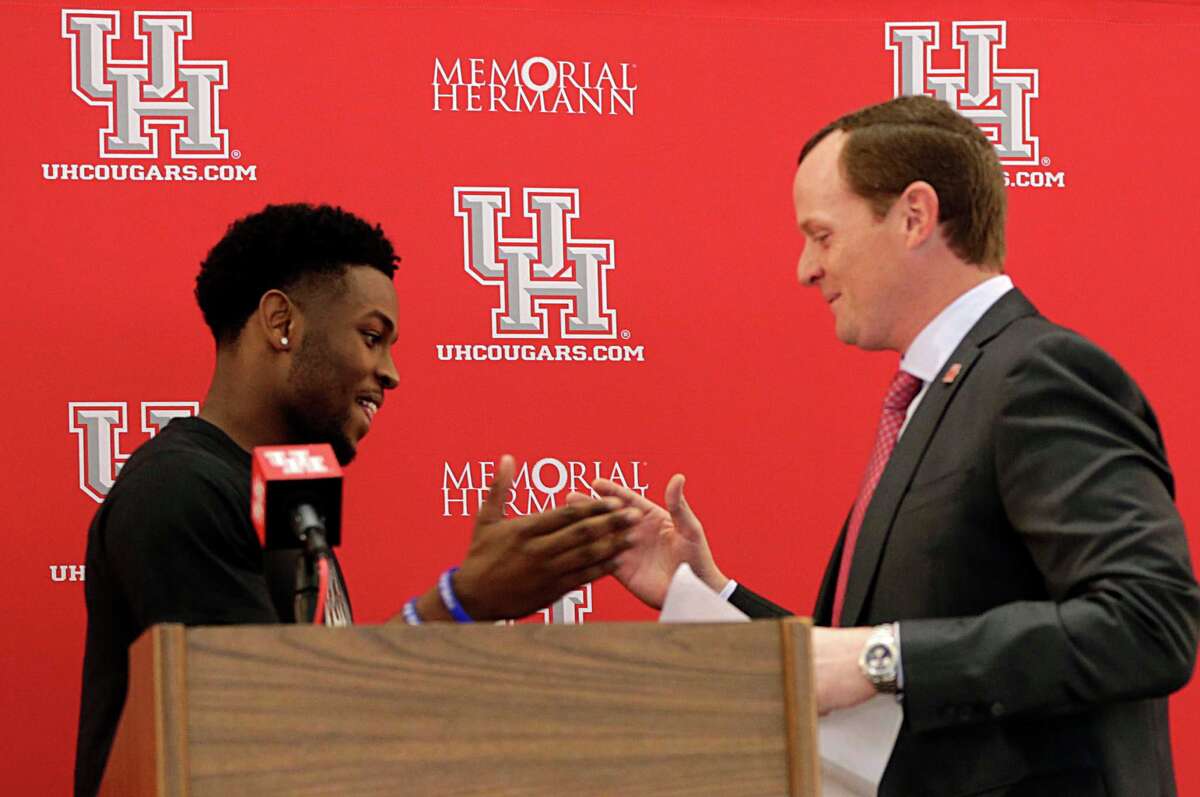 Details of Major Applewhite's UH contract unveiled