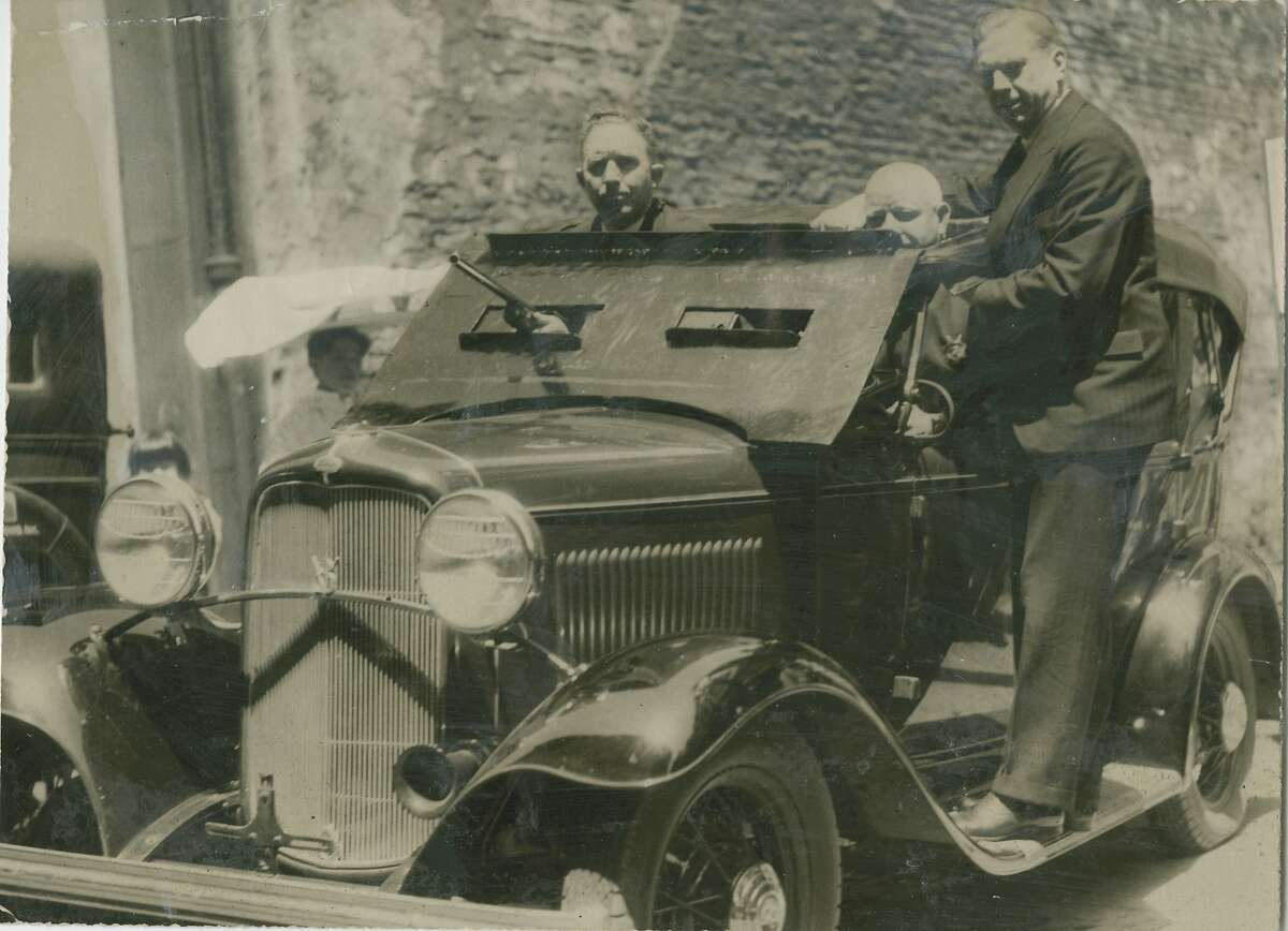 100 years of the San Francisco Police Department in uniform