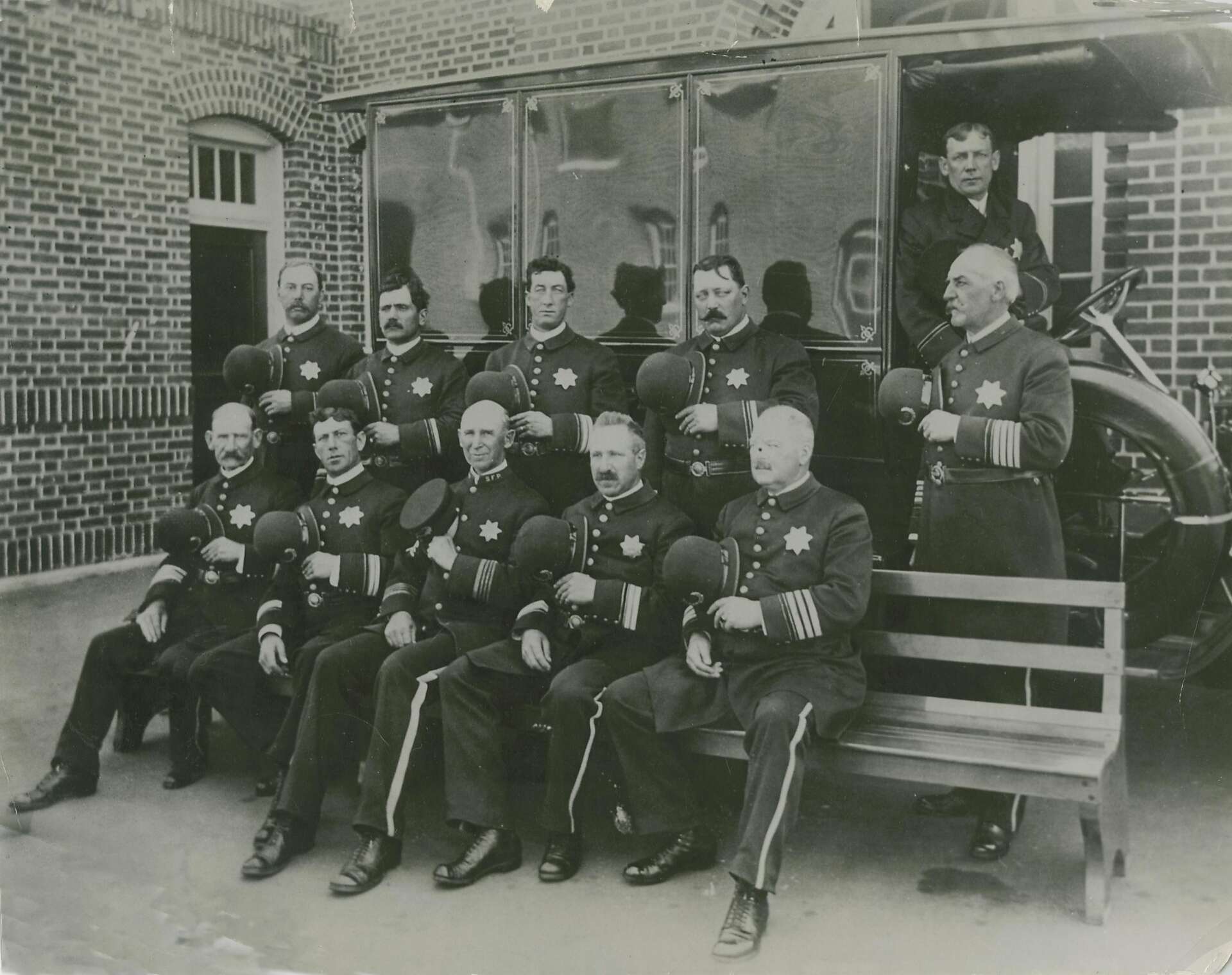 100 years of the San Francisco Police Department in uniform