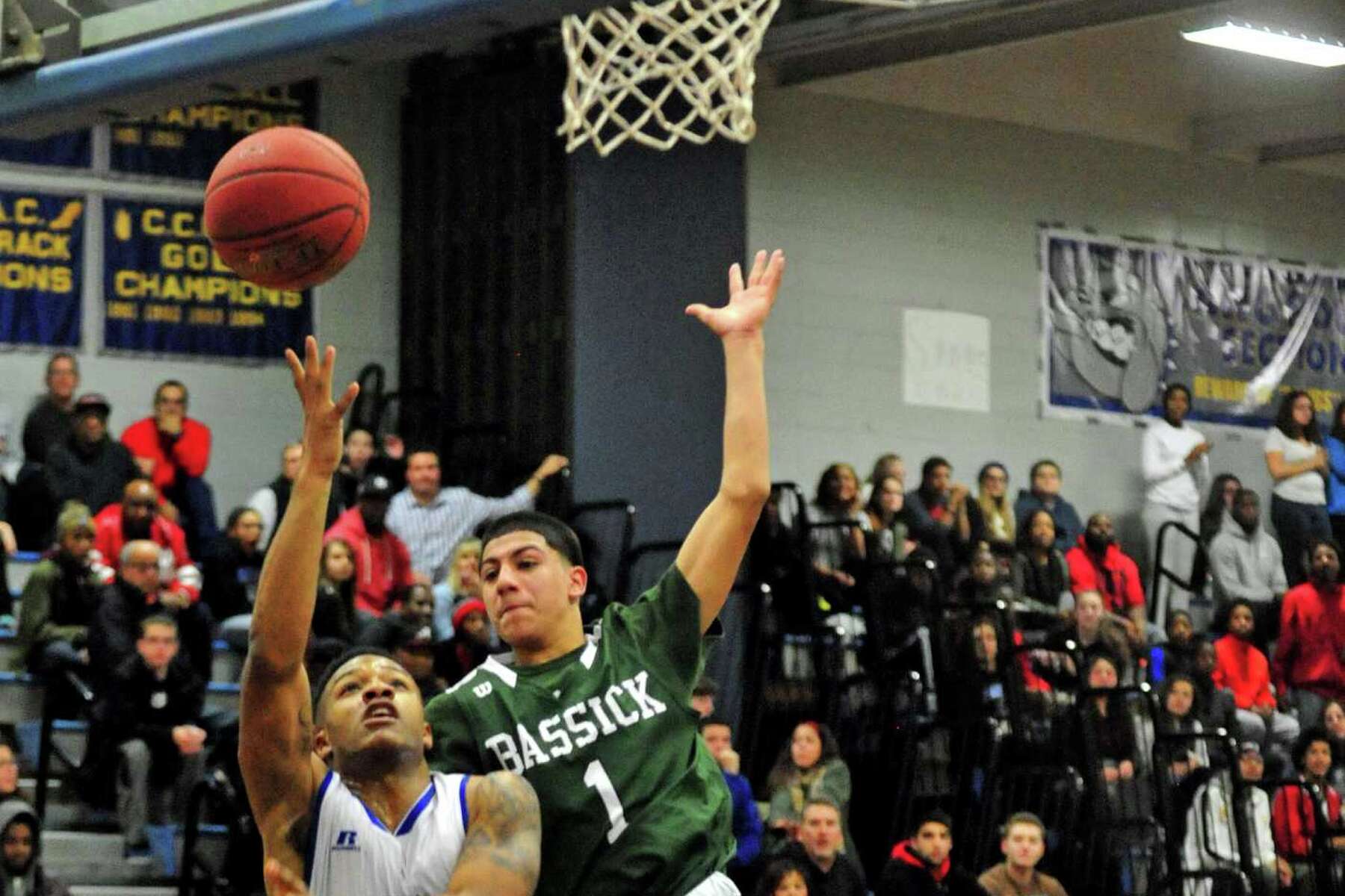 Nick Janney's Instagram, Twitter & Facebook on IDCrawl