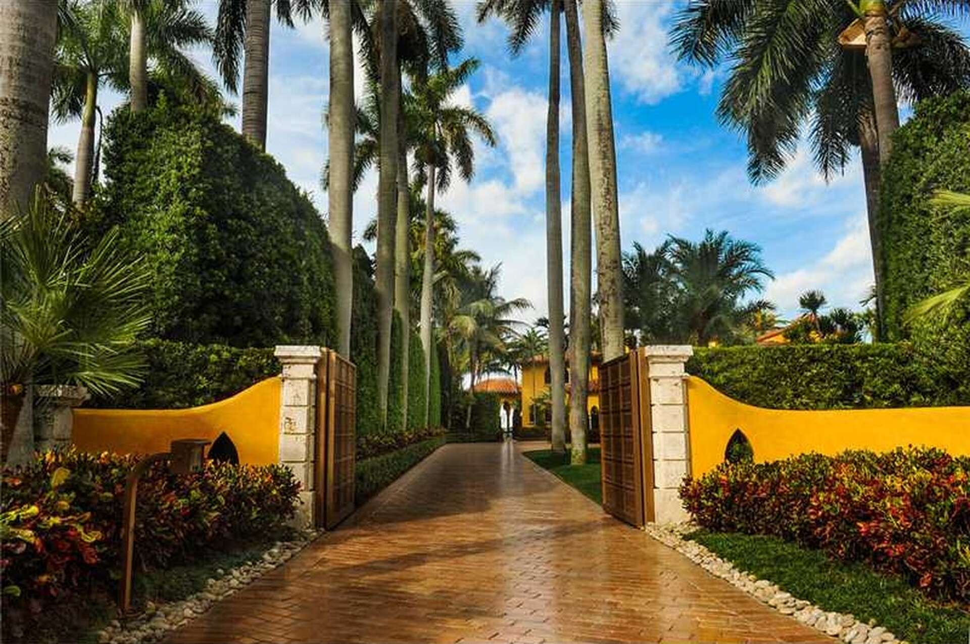 On the market: Enrique Iglesias's Miami mansion