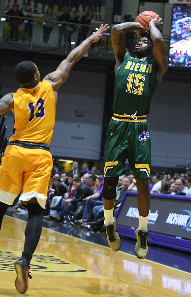 Siena basketball's Nico Clareth might not play Saturday