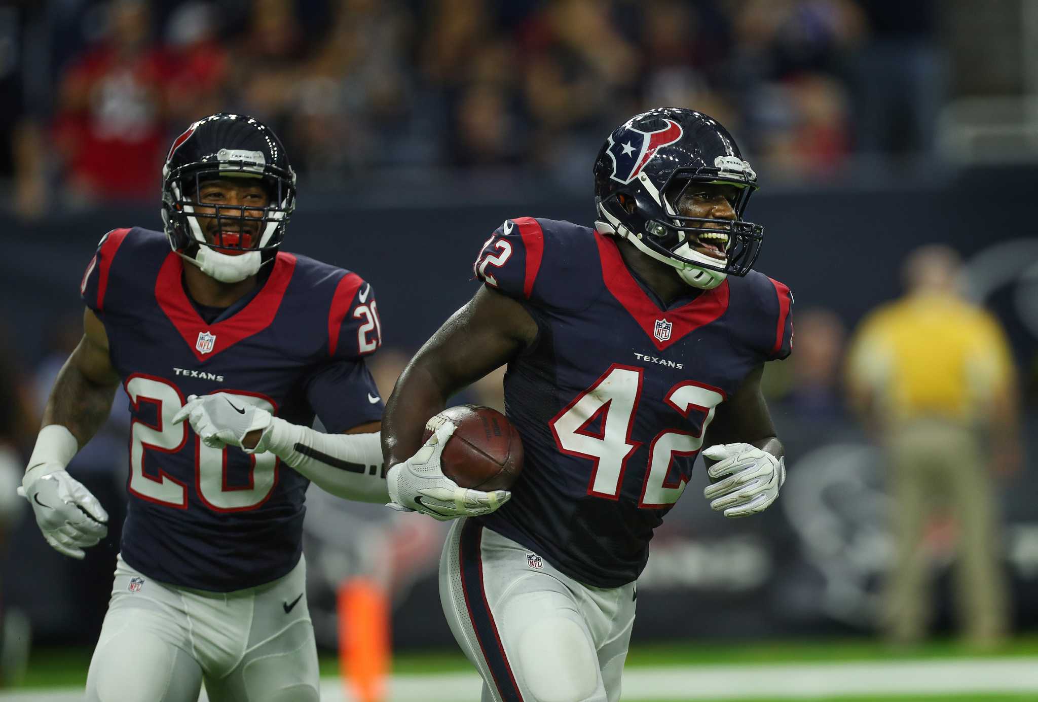 Texans' Shakeel Rashad, Eric Lee participating in NFLPA externship