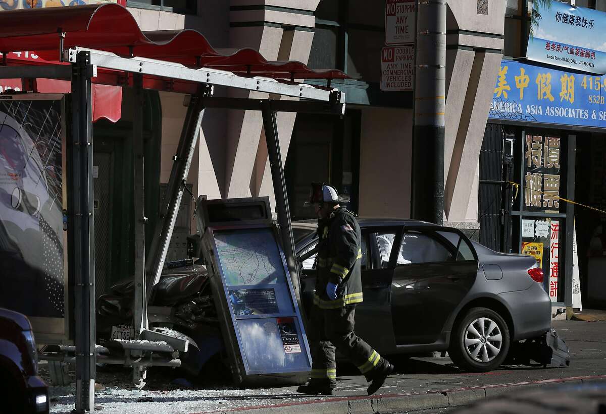 3 still hospitalized following SF crash into Muni stop