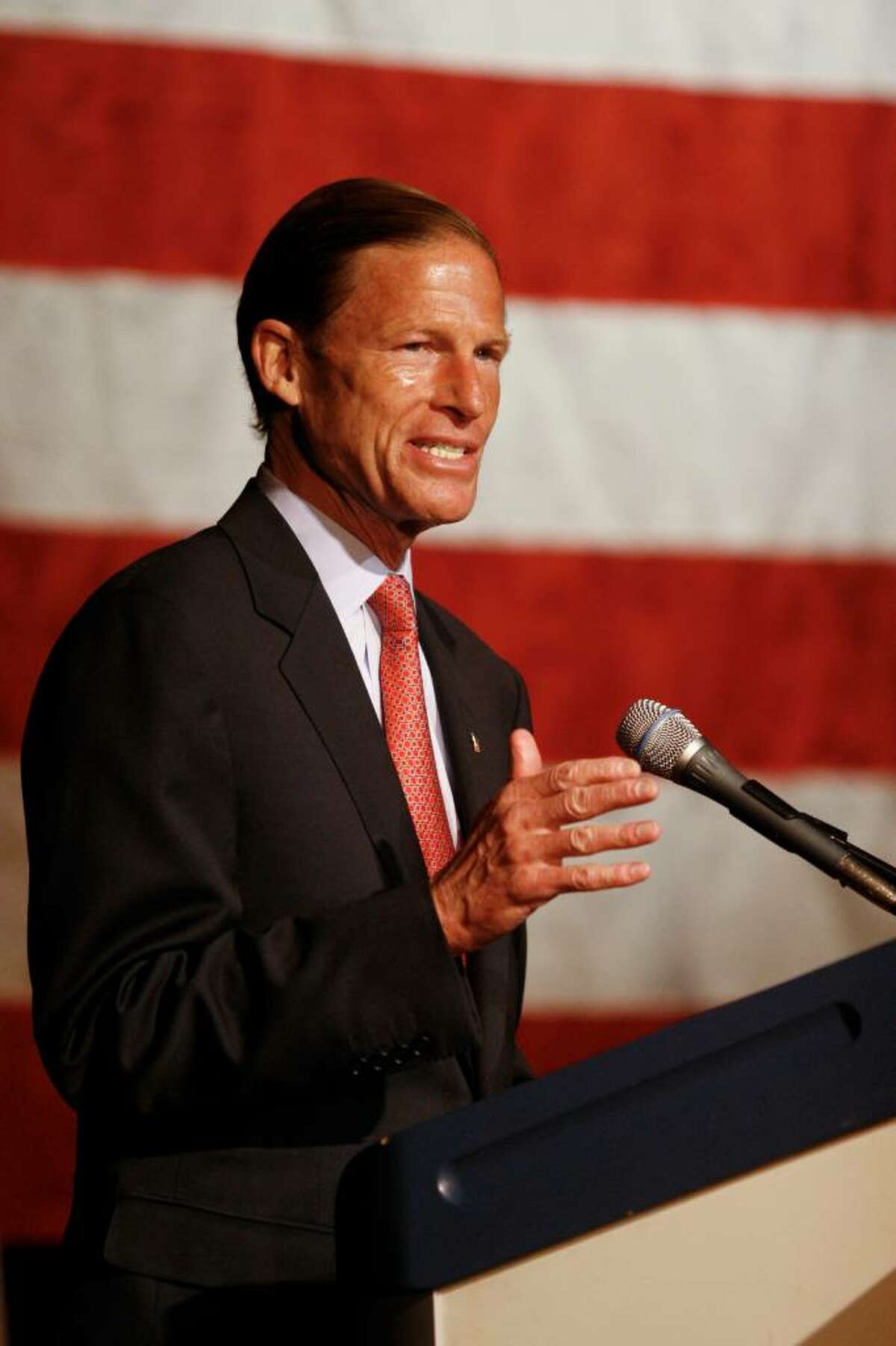 Blumenthal speaks at event honoring military personnel