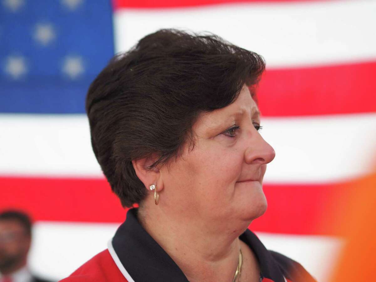 Sabine Ward's Instagram, Twitter & Facebook on IDCrawl