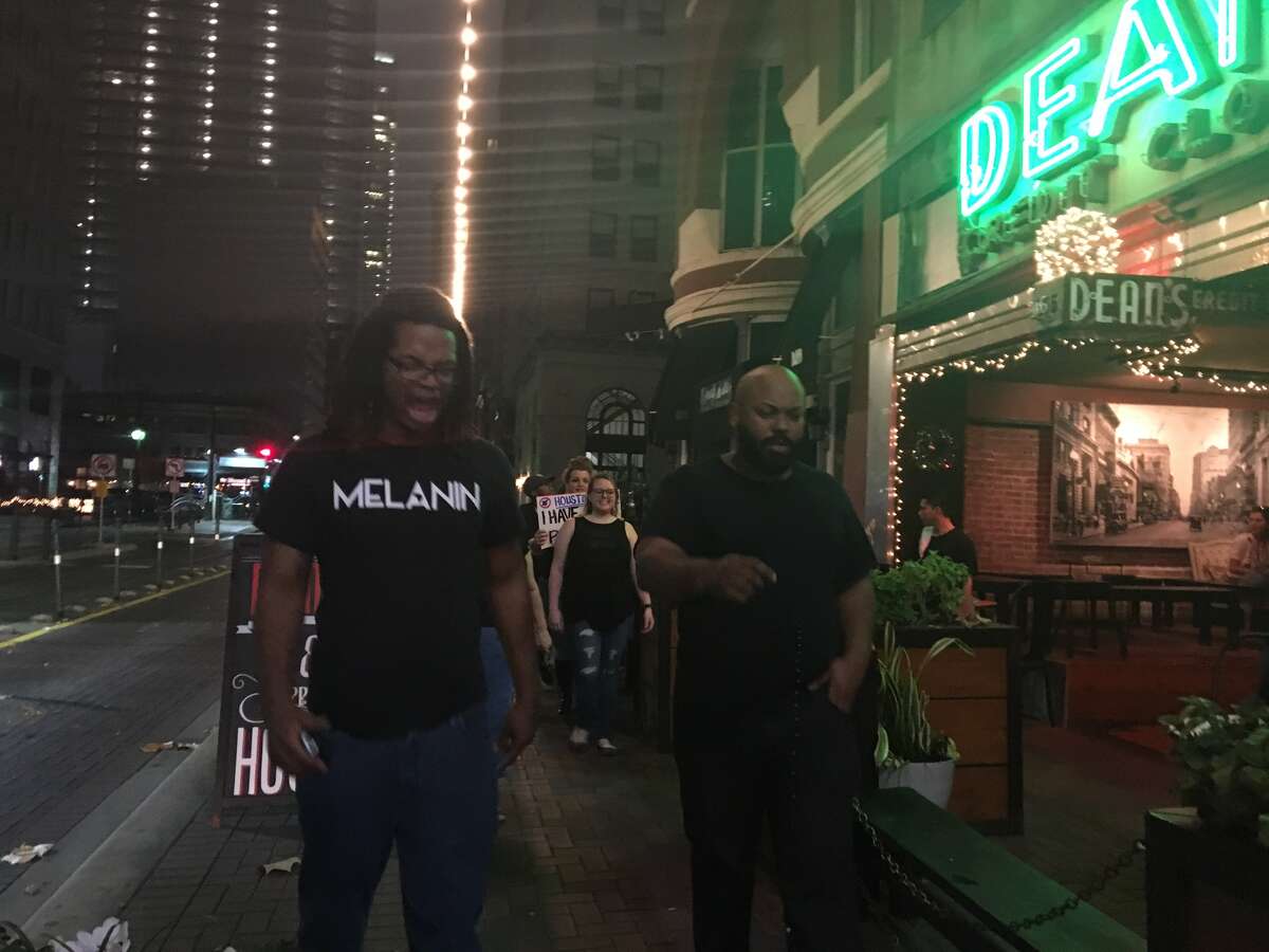 Protesters rally their forces over Confederate monument