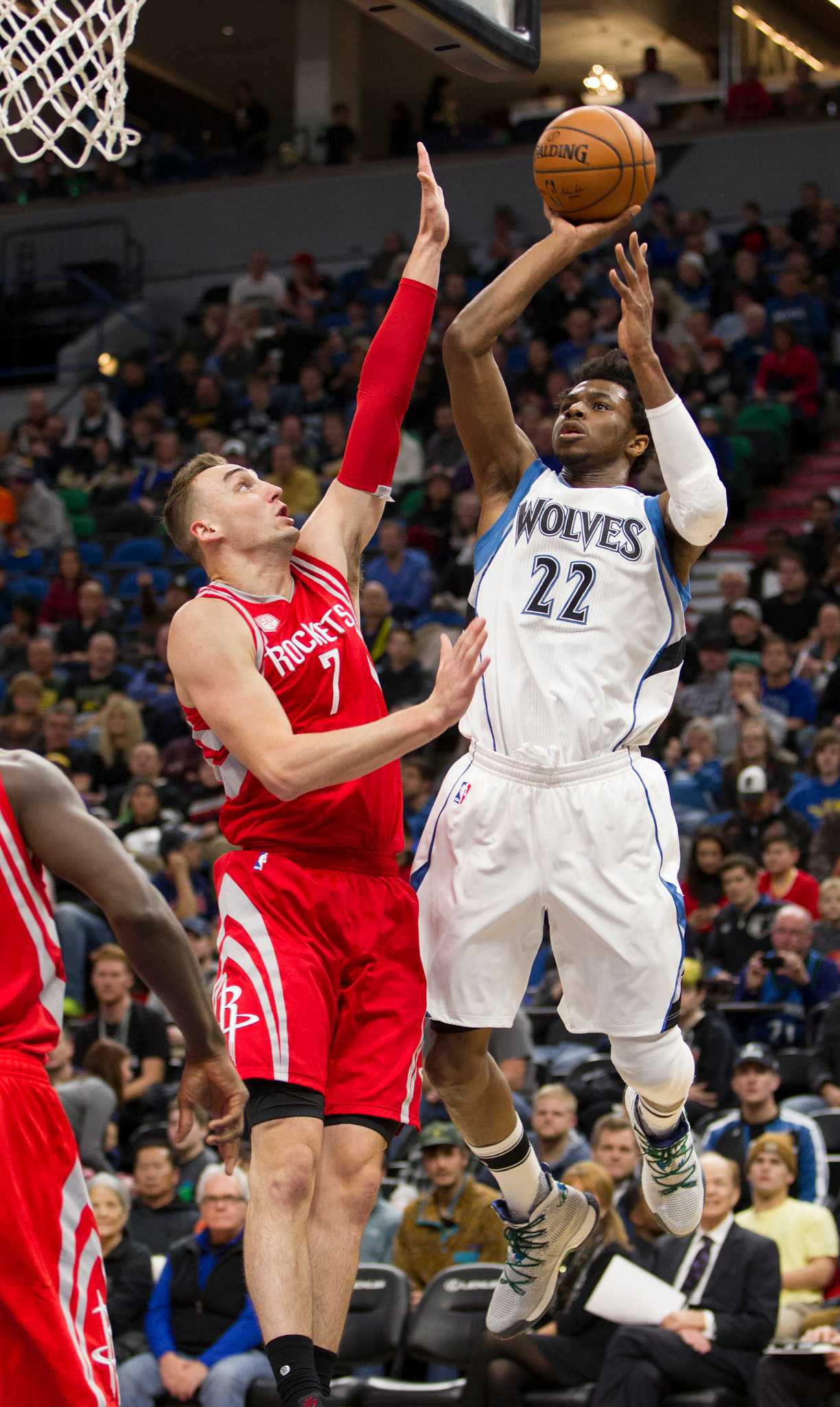 Rockets report: Lucas family reunites for game