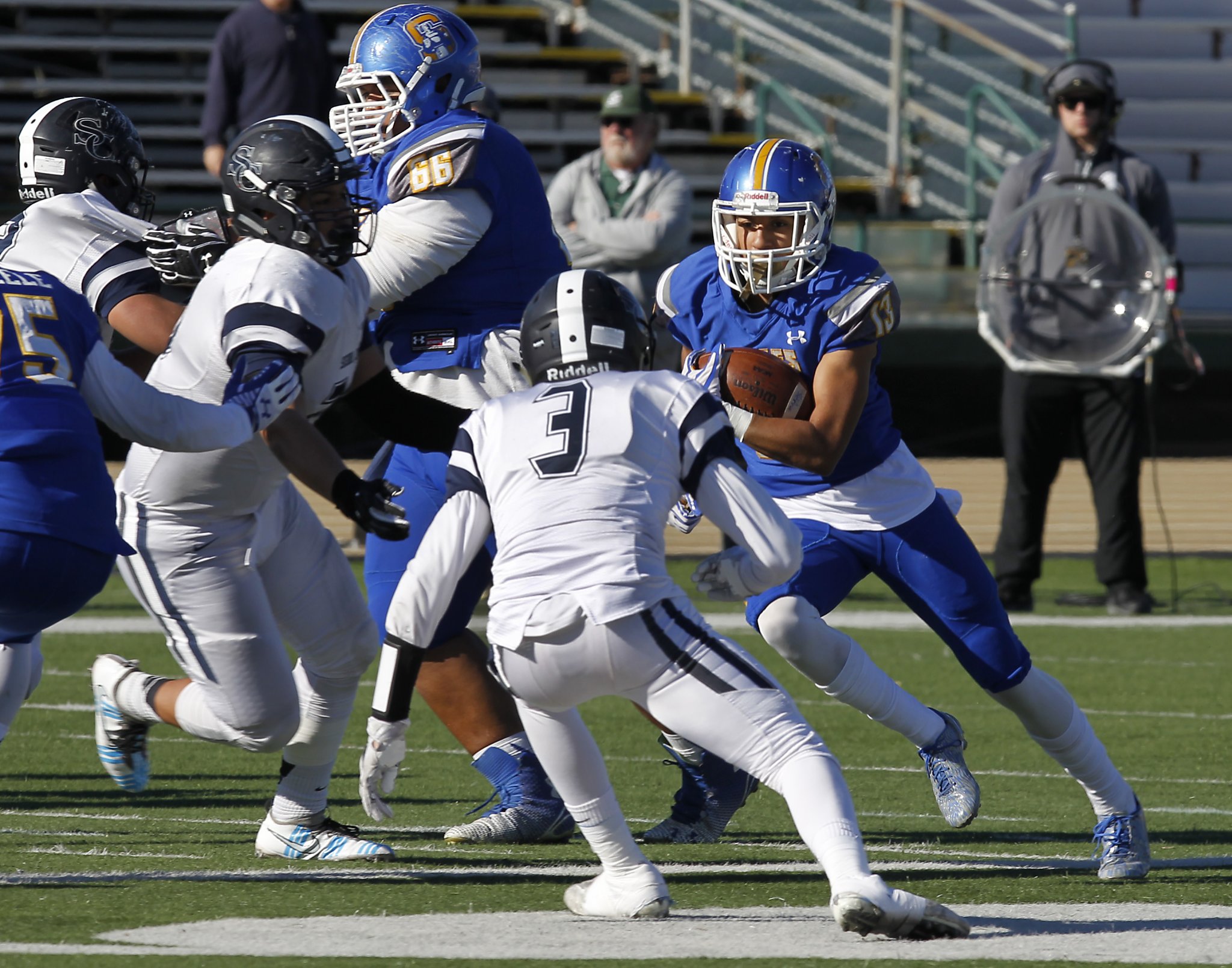 High school top 25: Familiar powerhouses