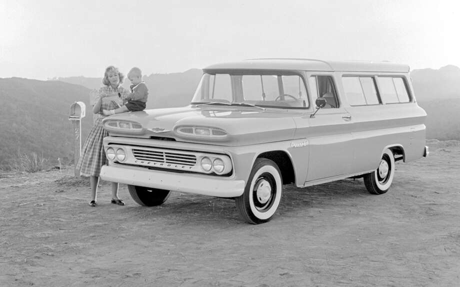 Chevrolet Suburban through the Years (1935-2017) - Chron