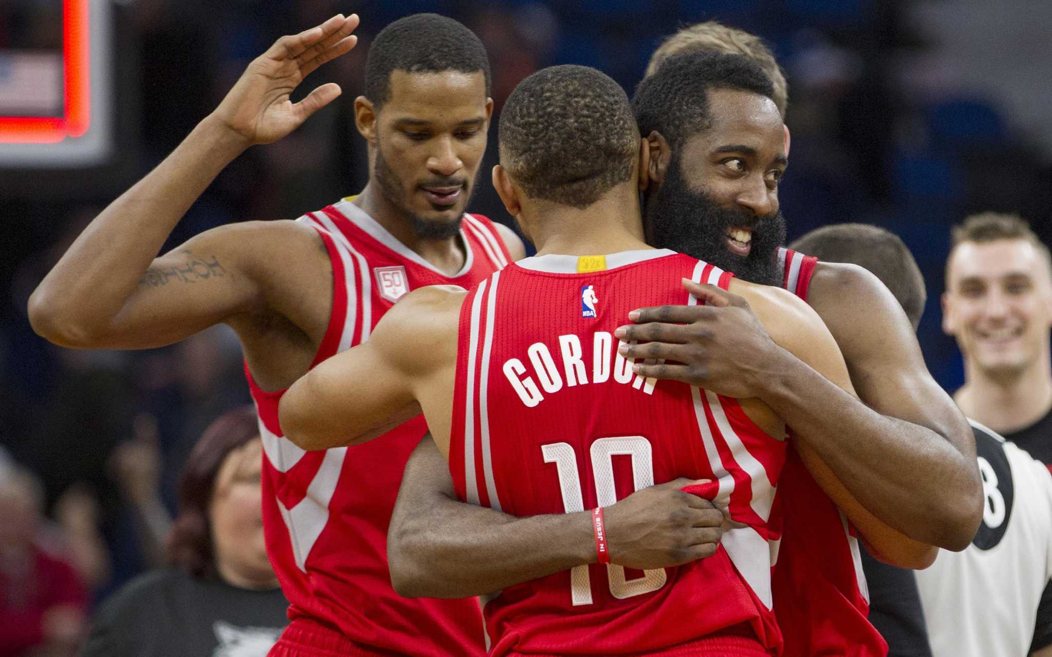 Spurs brace for red-hot Rockets’ 3-point barrage